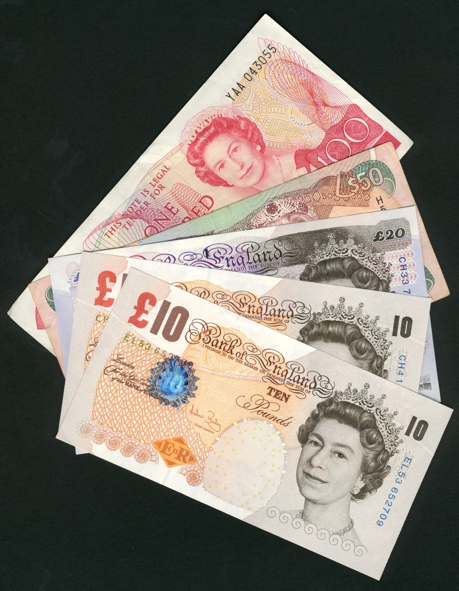 A group of British Commonwealth banknotes, including a Bermuda £1, 1937 ...
