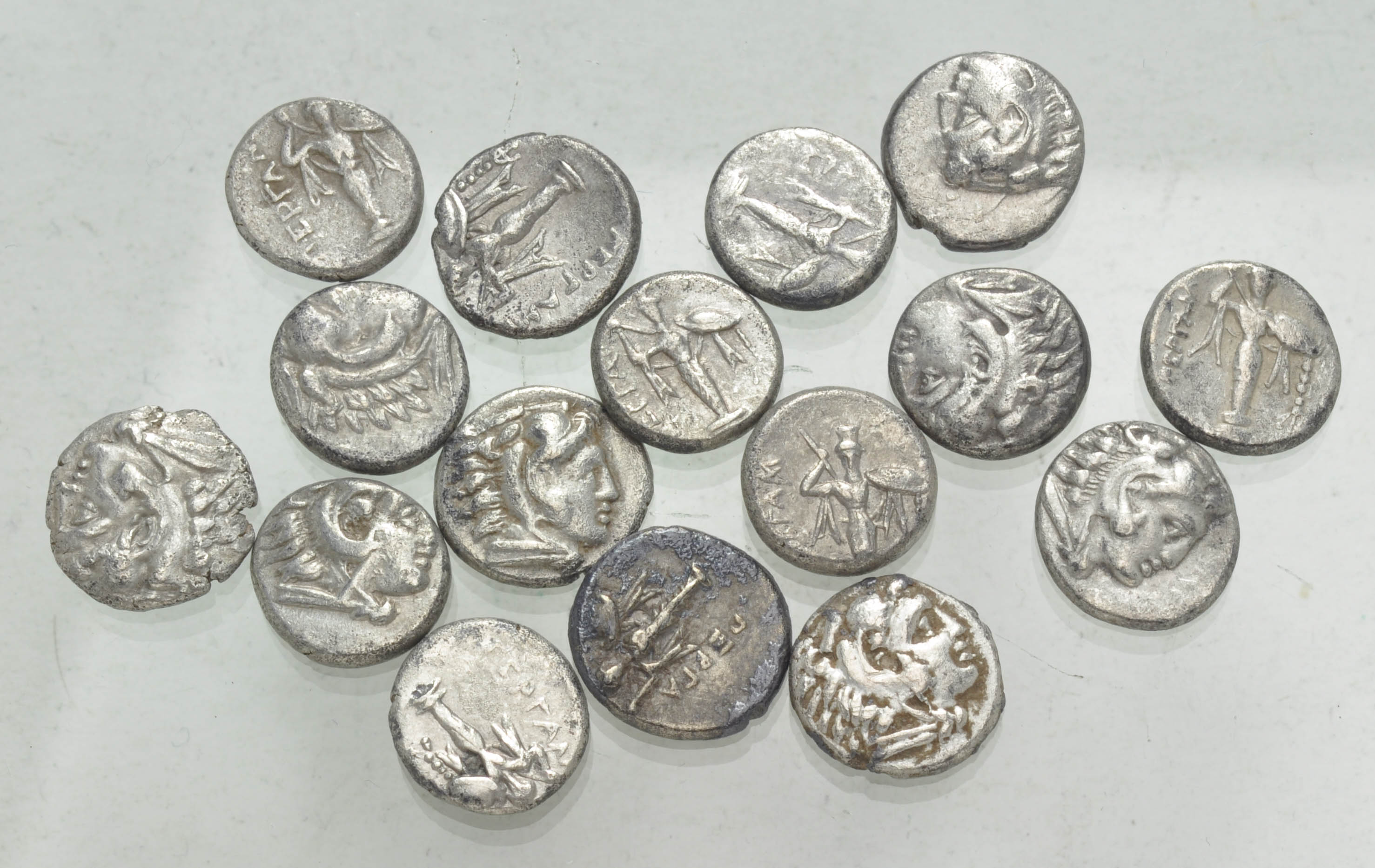 GREEK. Asia Minor. Lot of sixteen (16) AR Diobols of Mysia, Pergamon ...