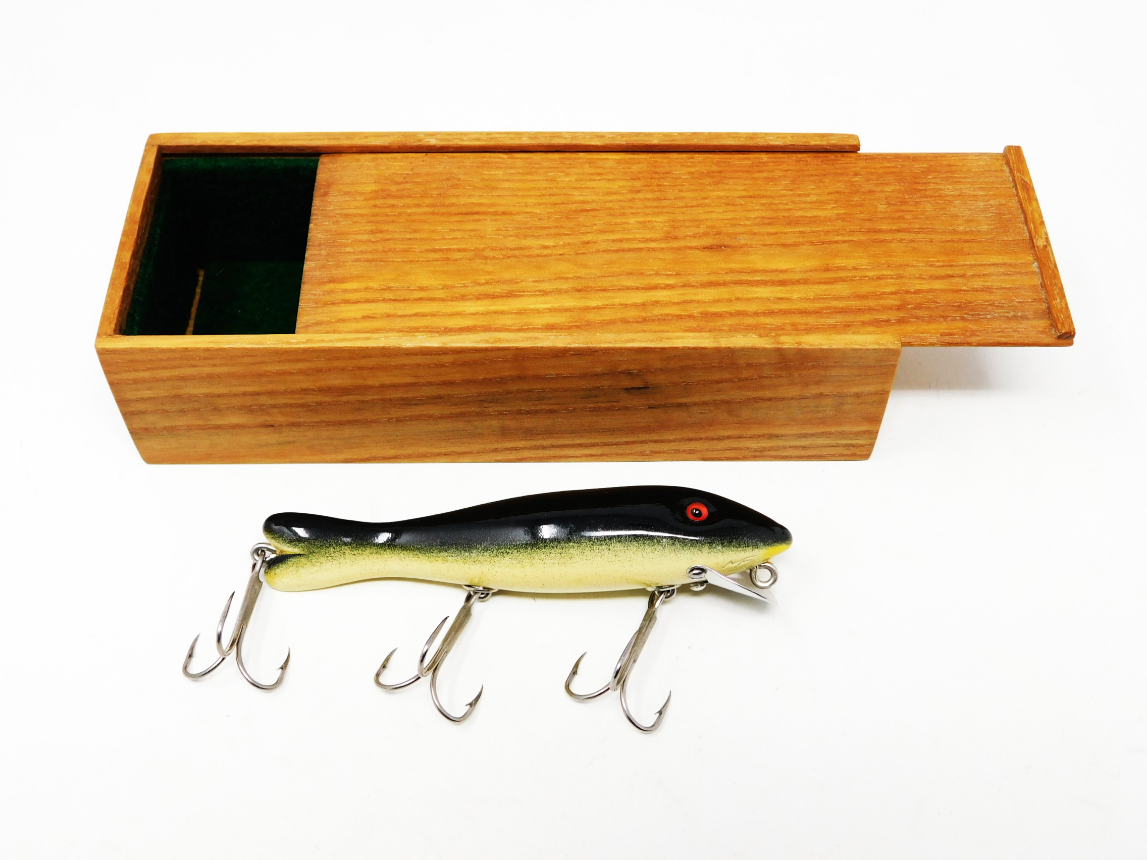 Mack Finch Wooden Florida Lure in Wood Box | The Angling Marketplace