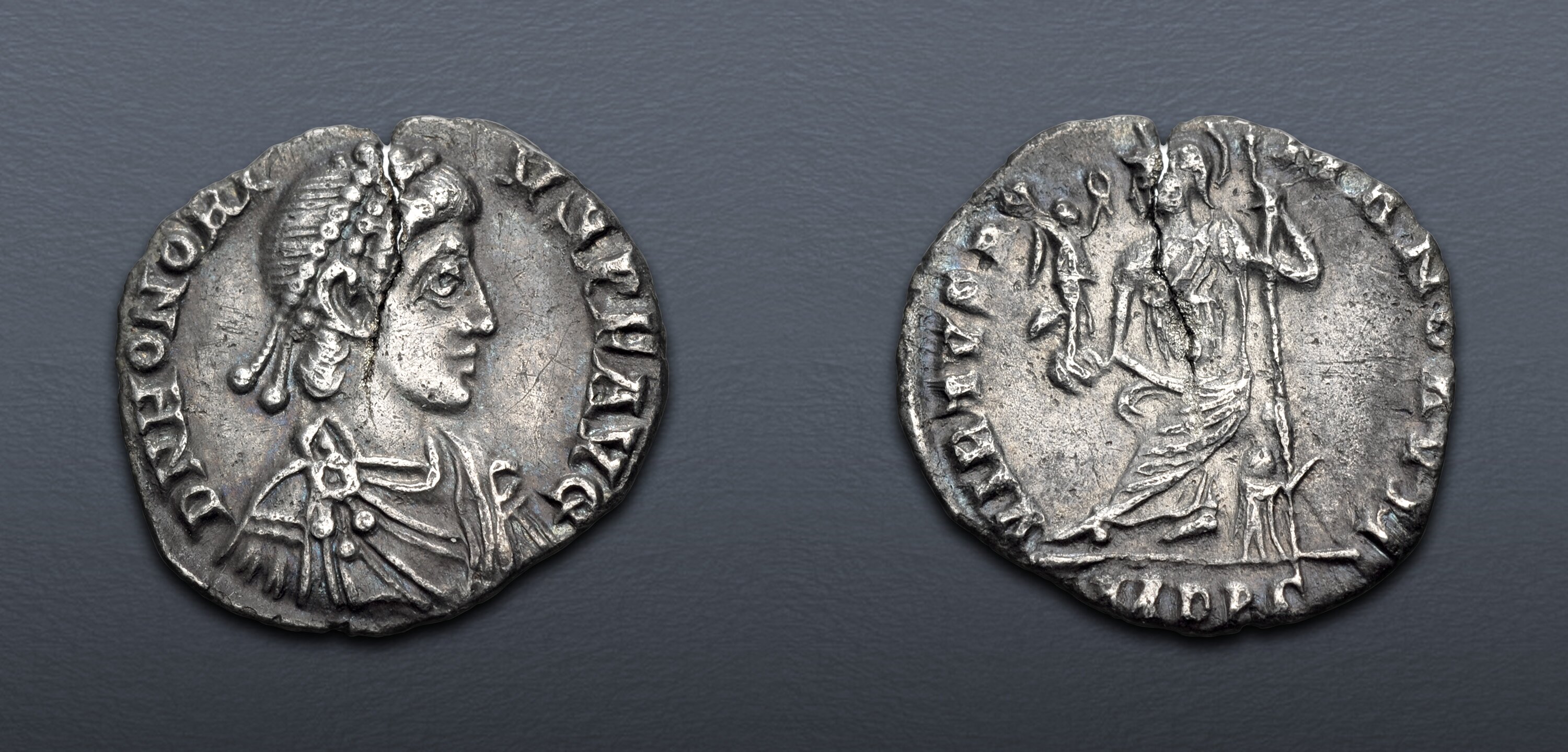 Honorius. AD 393-423. AR Siliqua (15mm, 1.12 g, 1h). Mediolanum (Milan ...