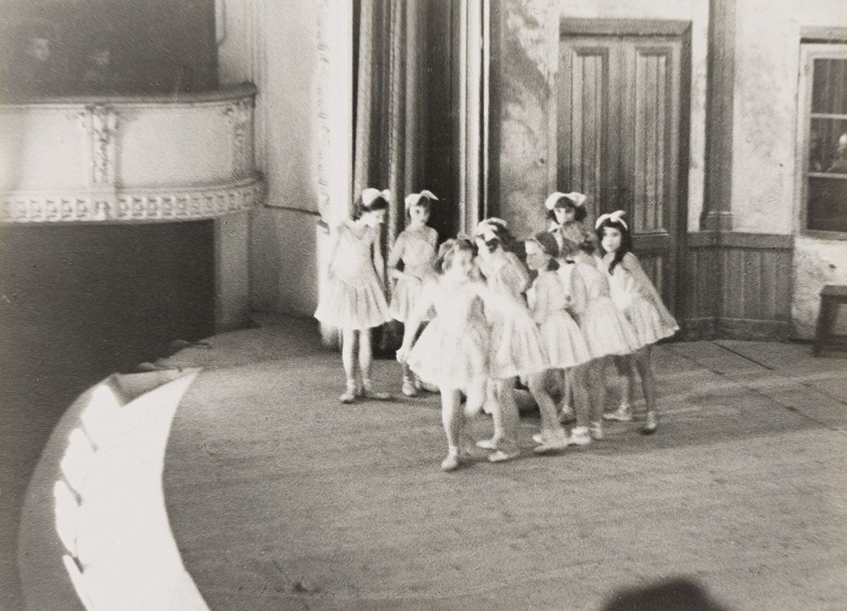 GERMAINE KRULL (1897-1985) Ballet Russe Enfantin [Russian Children’s ...