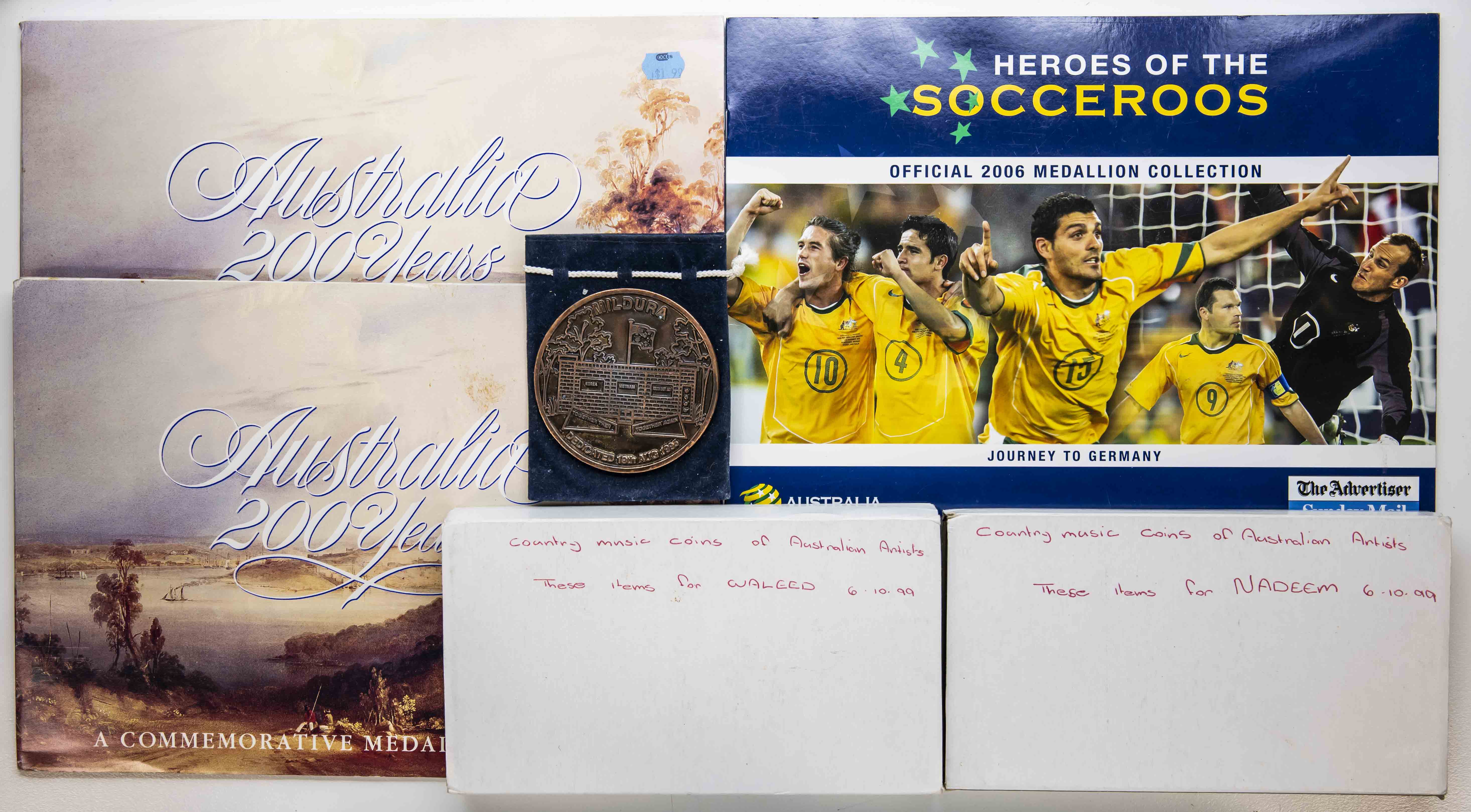 Commemorative Medallions Gympie Country Muster/Farm Aid 33mm gilt ...
