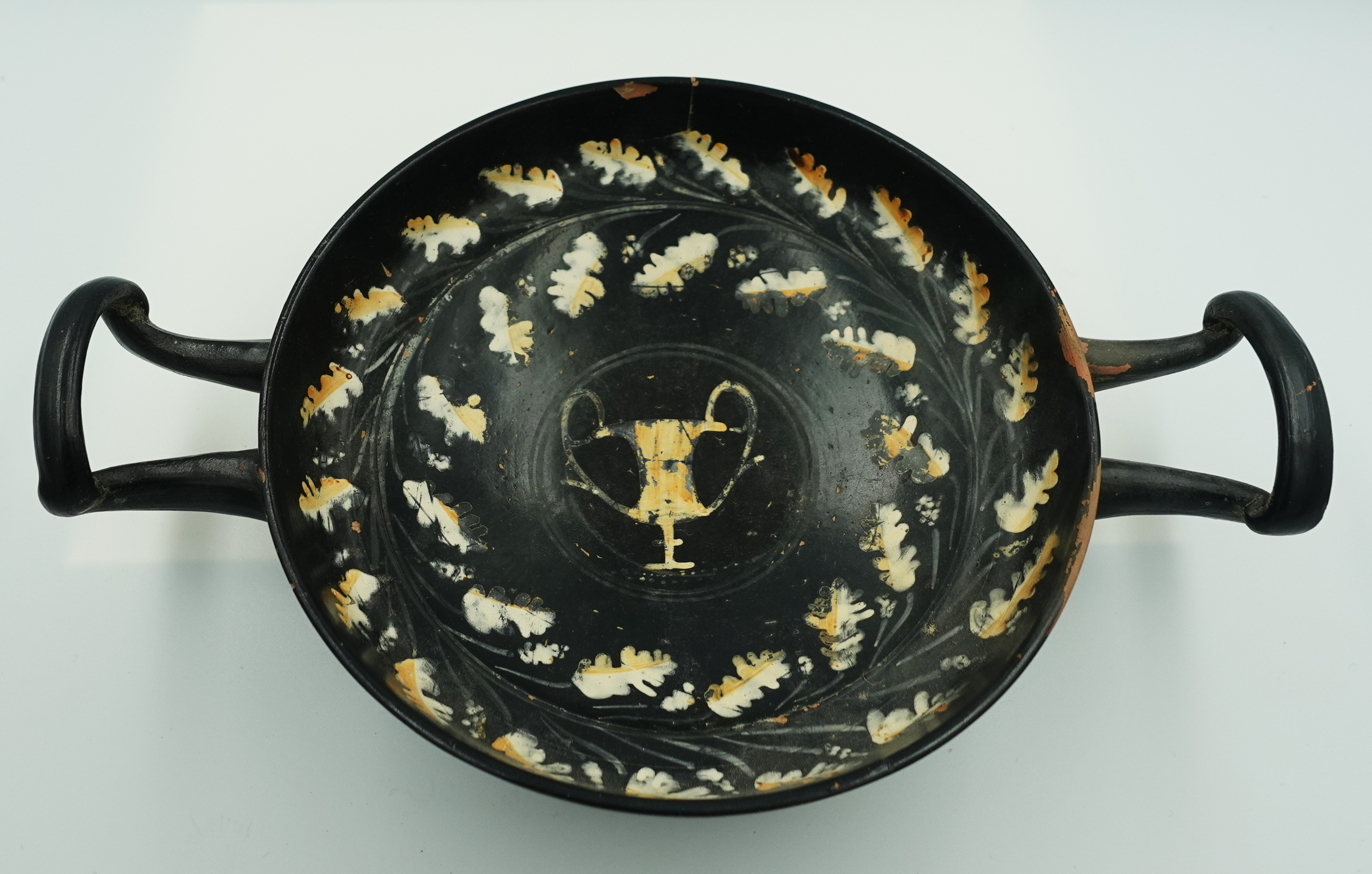 POTTERY. Greek Southern Italian Colonies. c. 4th-3rd Cent. BCE ...