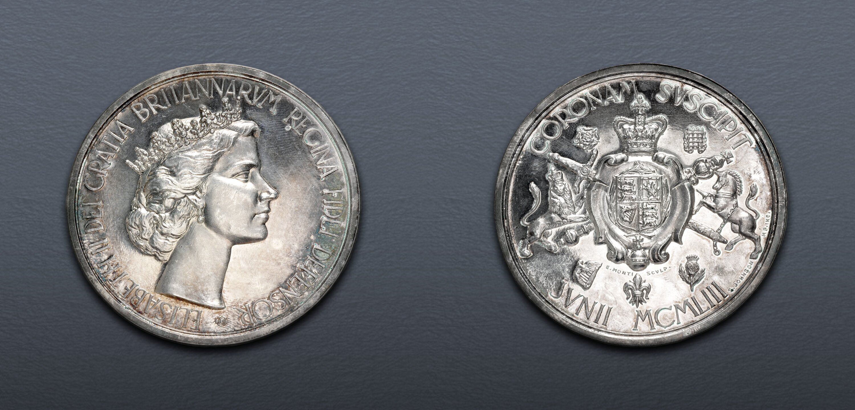 WINDSOR. Elizabeth II. 1952-2022. AR Medal (63mm, 92.14 g, 12h ...