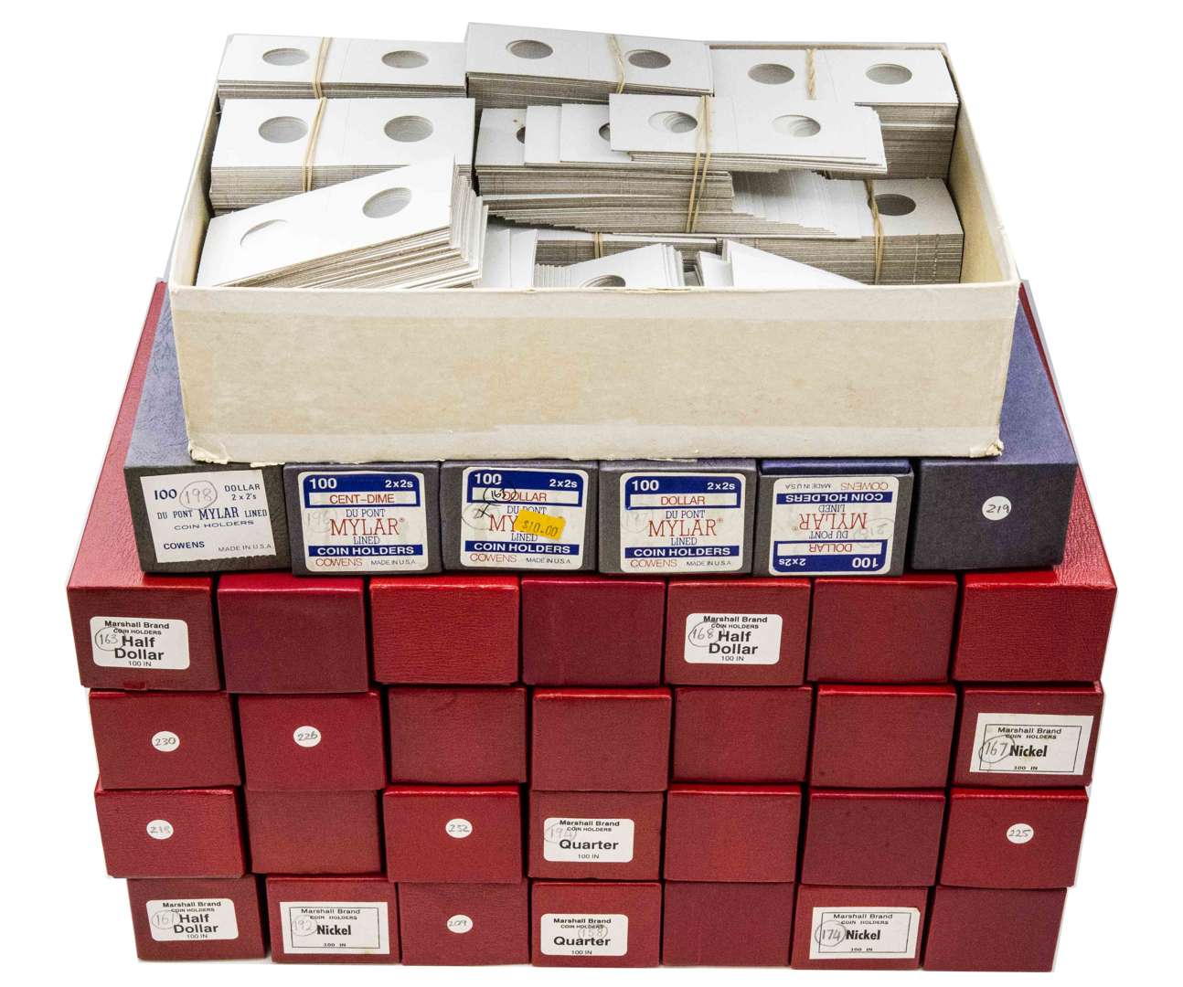 Accessories compr 2x2s (2.1kg, all staple type - 20mm); plus cardboard ...