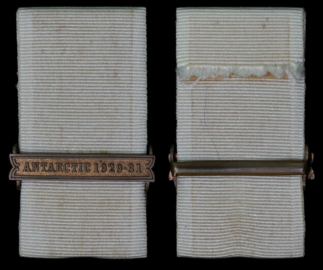 Polar Medal bronze clasp 'Antarctic 1929-31', very fine | Spink