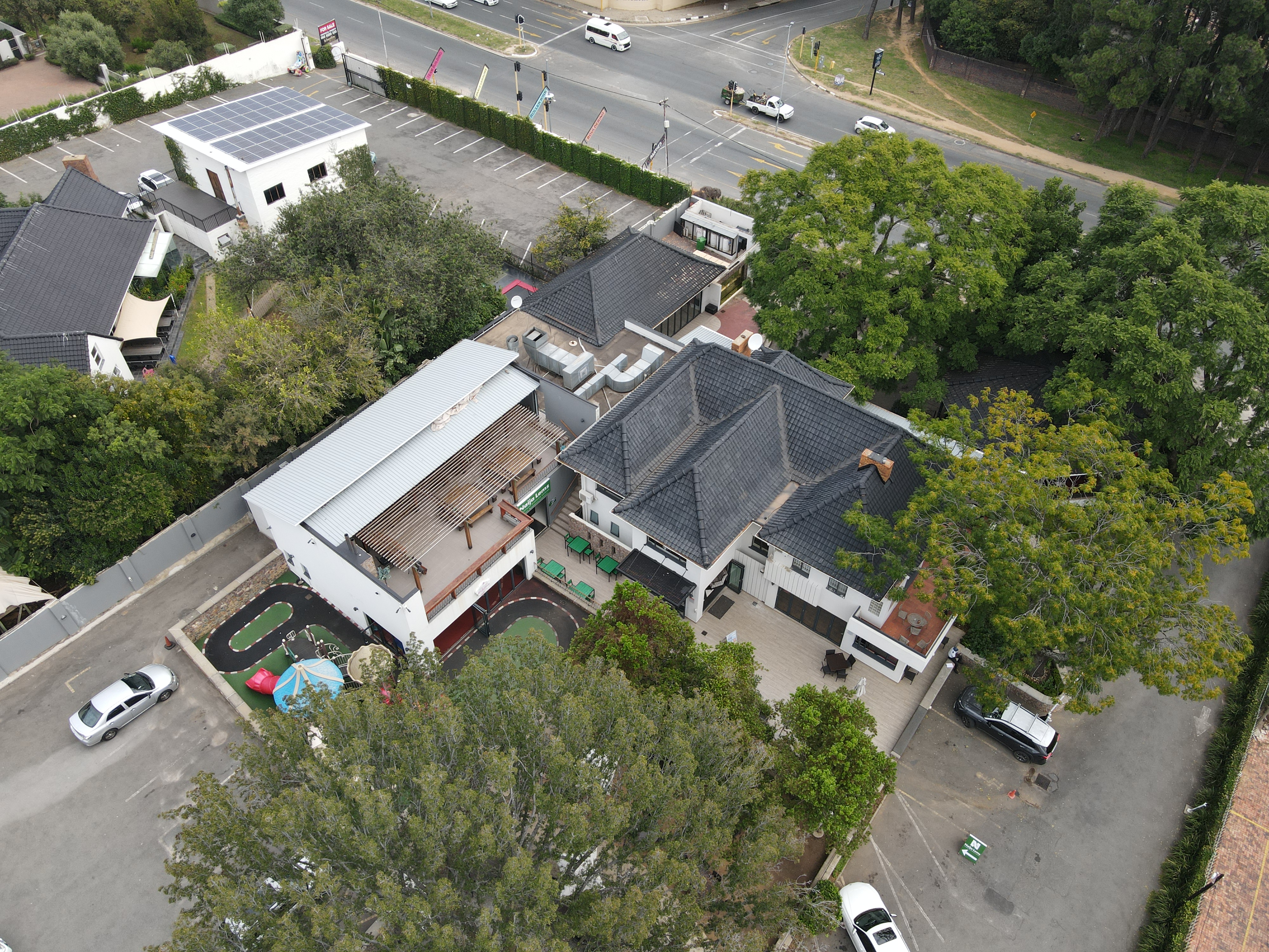 Prime Commercial Property – Main Road Bryanston | Asset Auctions