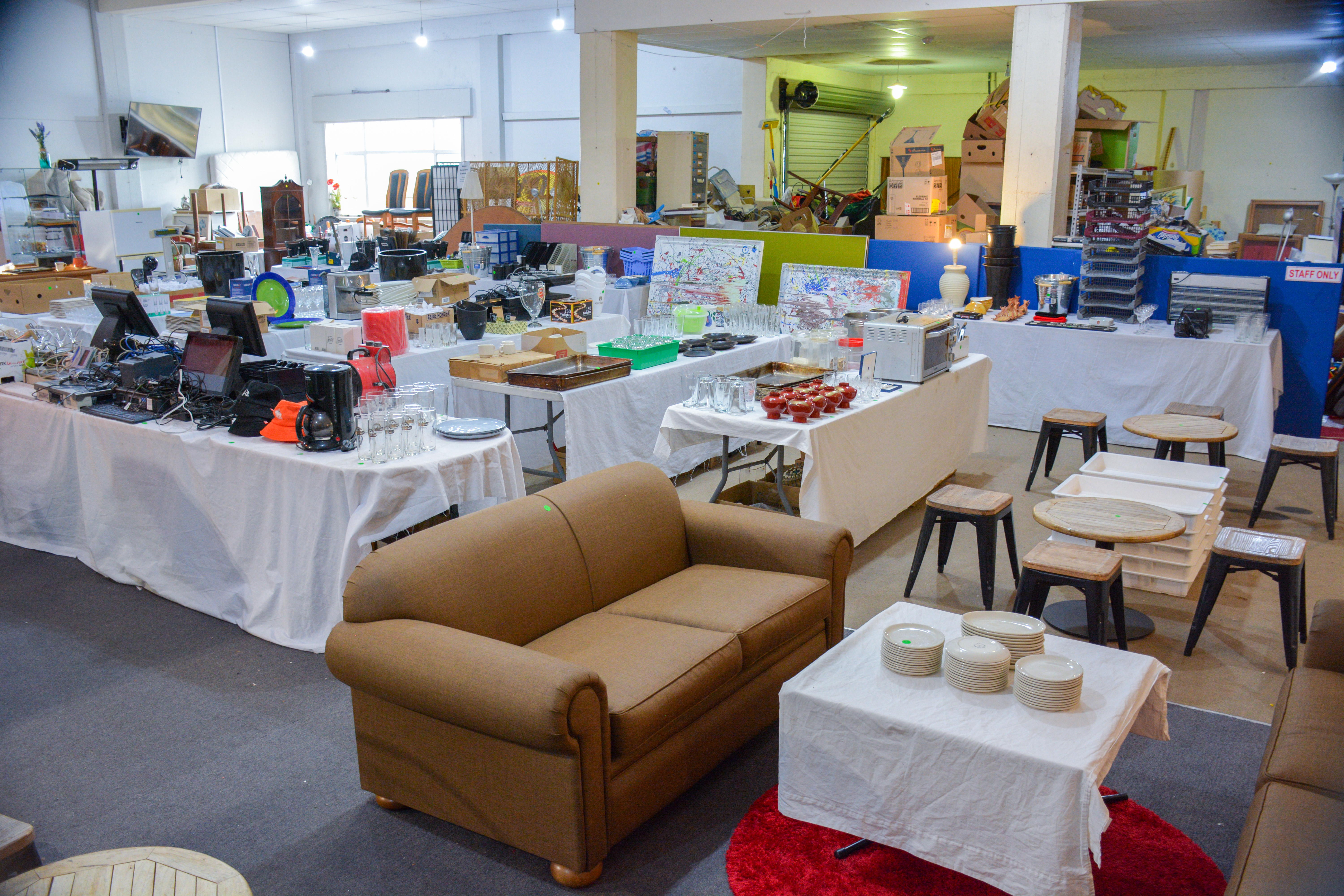 Hospitality and Shop Auction | Lipscombe Auction House Limited