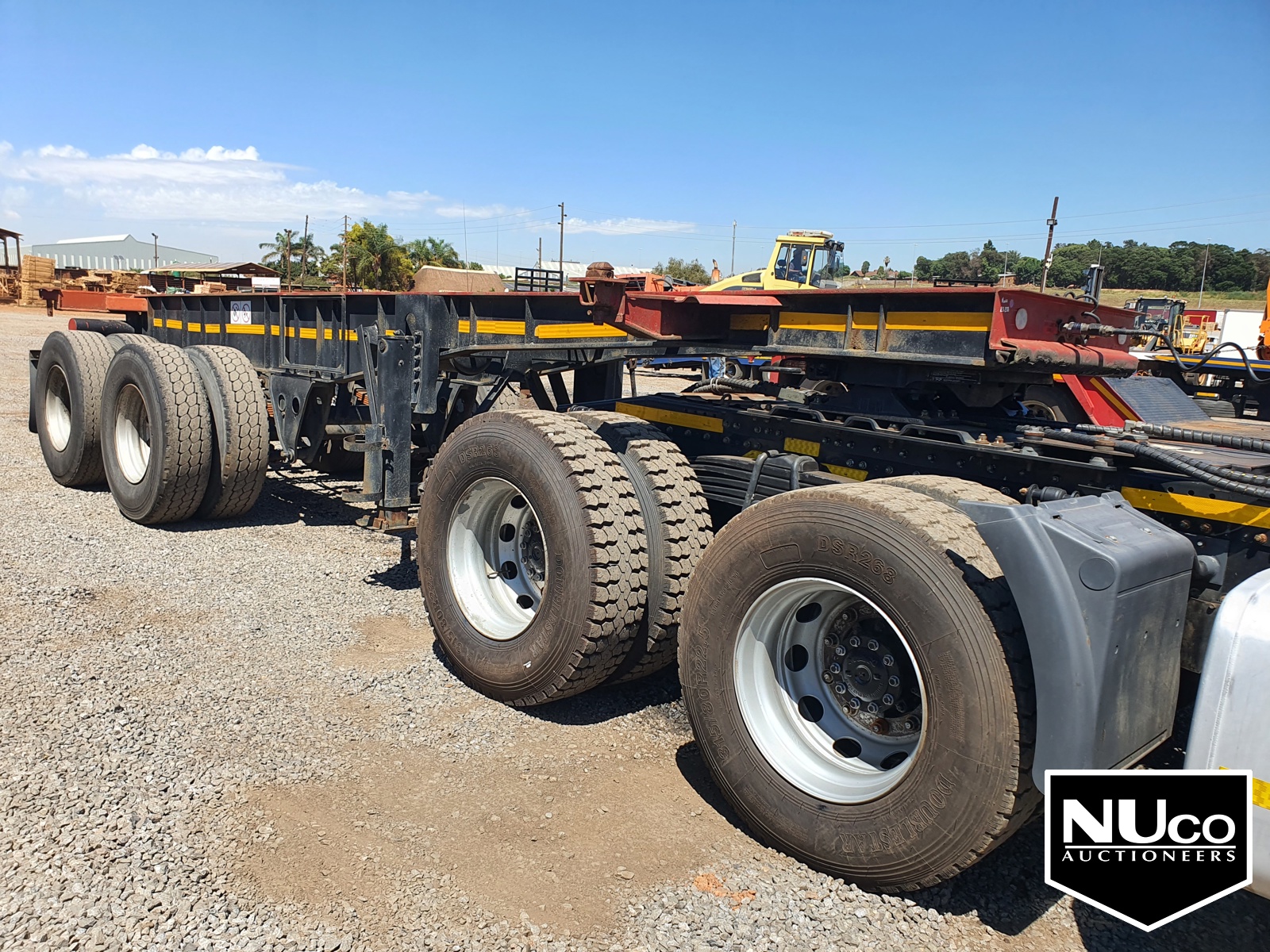 SA TRUCK BODIES DOUBLE AXLE SKELETAL TRAILER WITH CONTAINER LOCKS ...