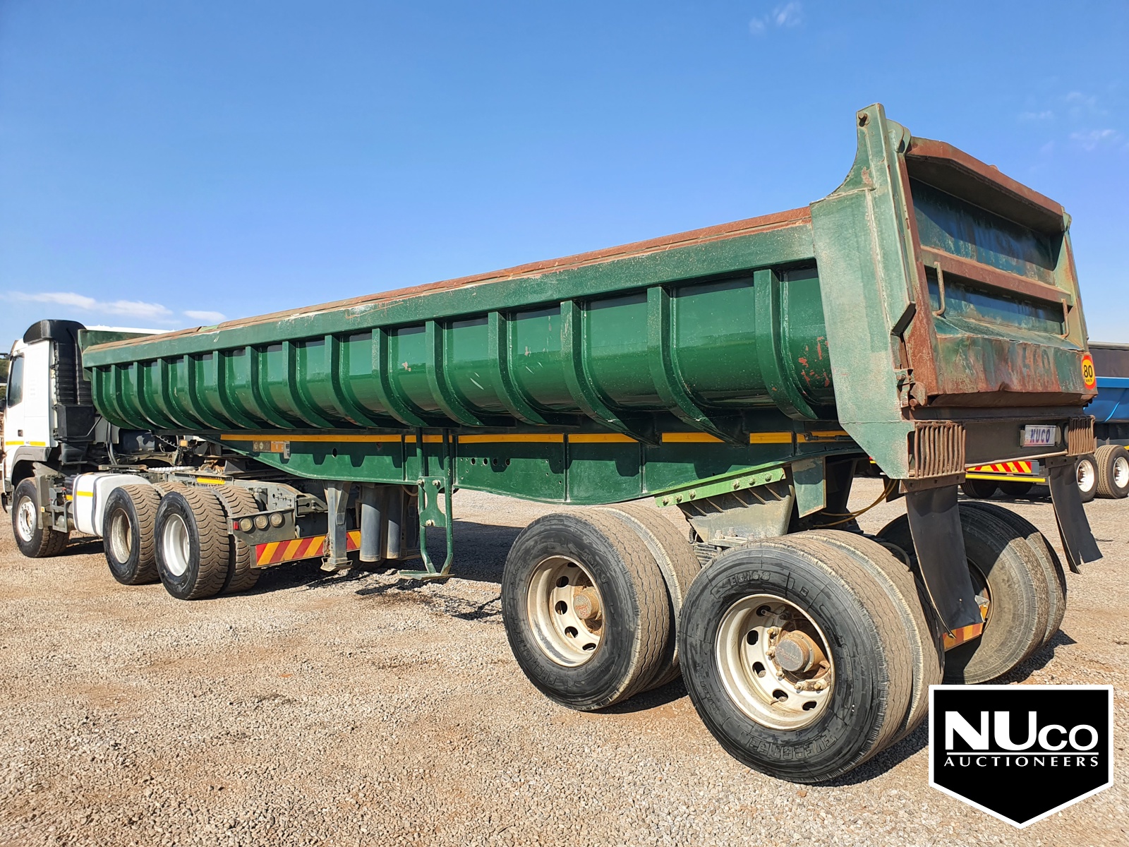 HENRED FRUEHAUF DOUBLE AXLE COPELYN TRAILER | NUco Auctioneers
