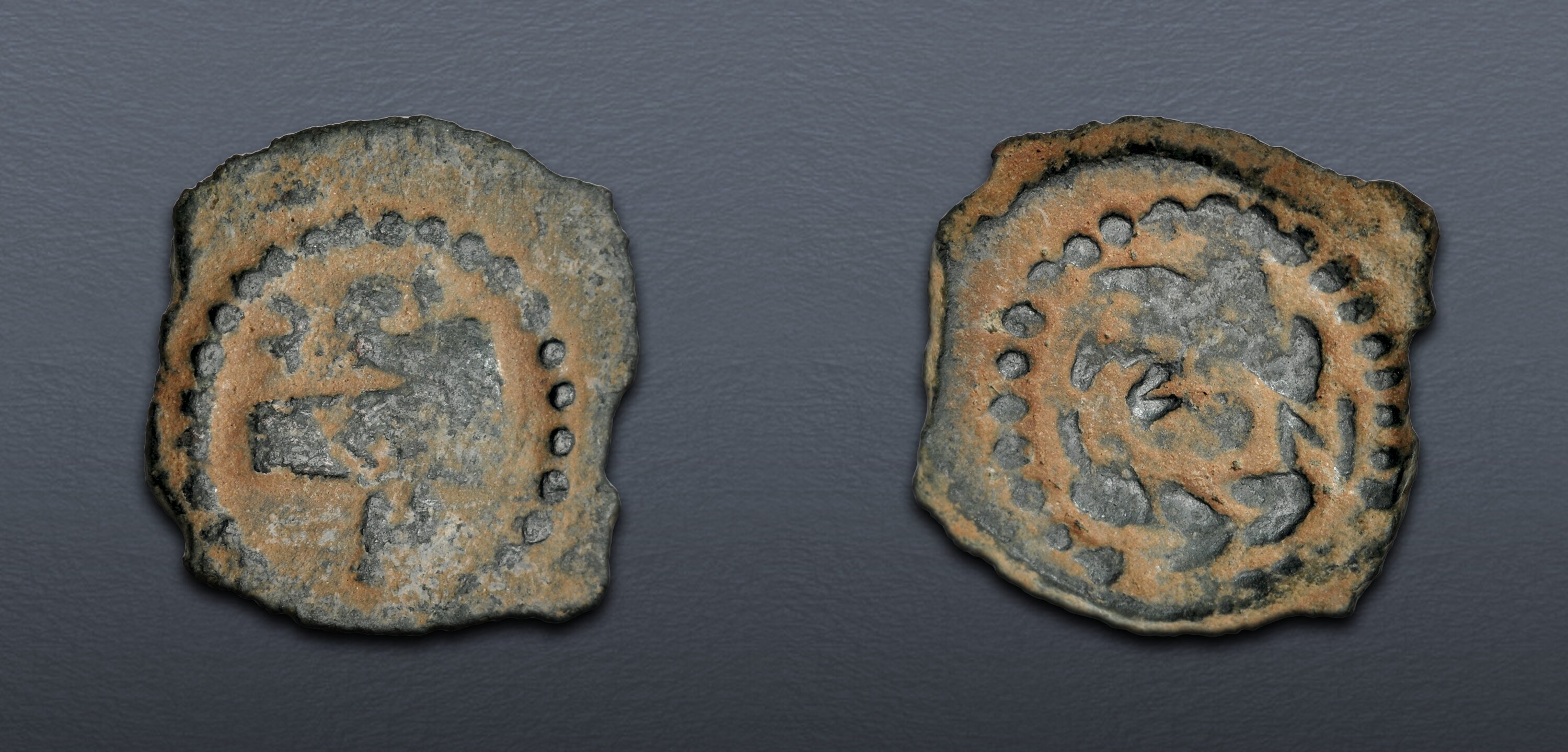 JUDAEA, Herodians. Herod II Archelaos. 4 BCE-6 CE. Æ Half Prutah (14mm ...