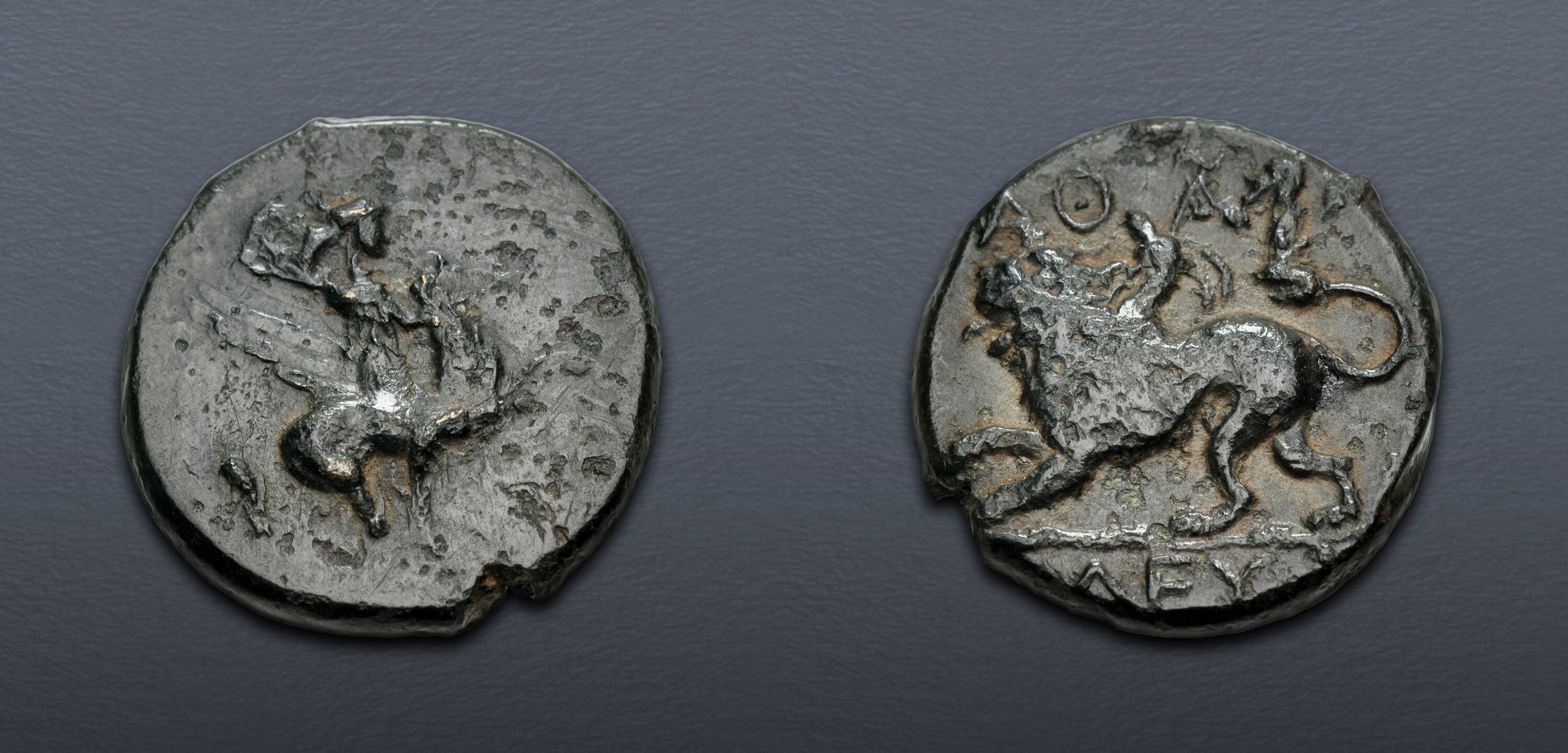 AKARNANIA, Leukas. Circa 350-300 BC. Æ (18mm, 4.24 g, 10h). VF ...