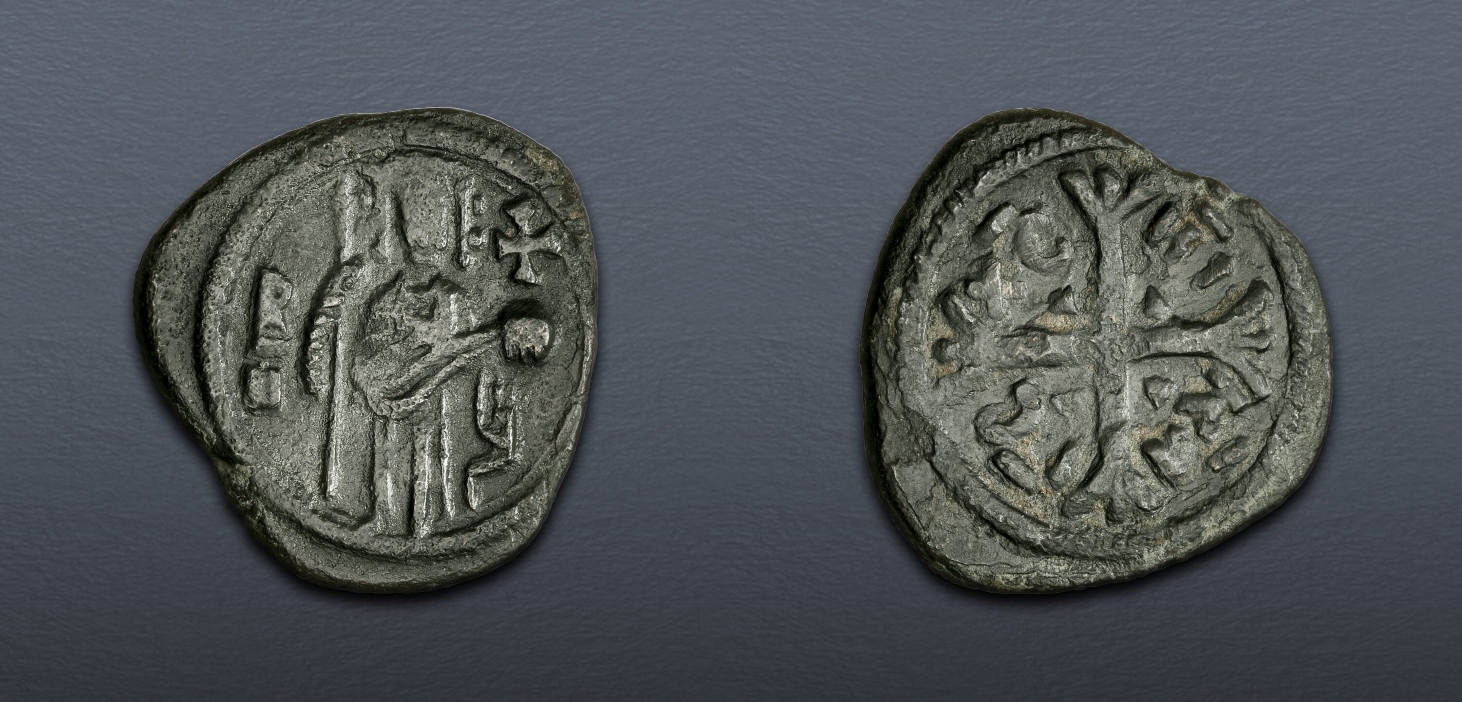 ITALY, Sicilia (Kingdom). Ruggero II. Conte, 1105-1130. Æ Follaro (20mm ...