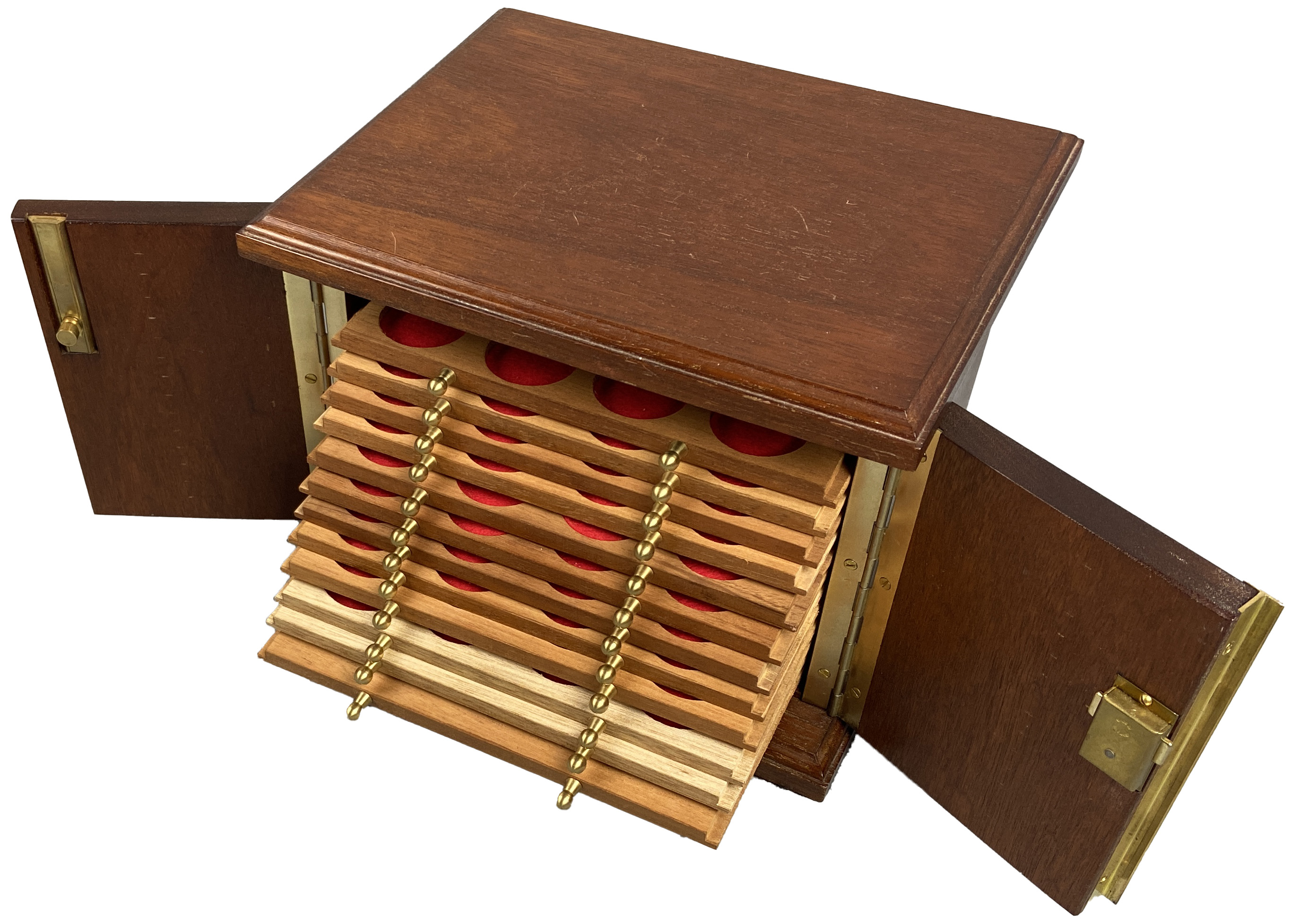 Coin Cabinets. Mahogany Coin Cabinet. ‘Pheon Classic’ model ...