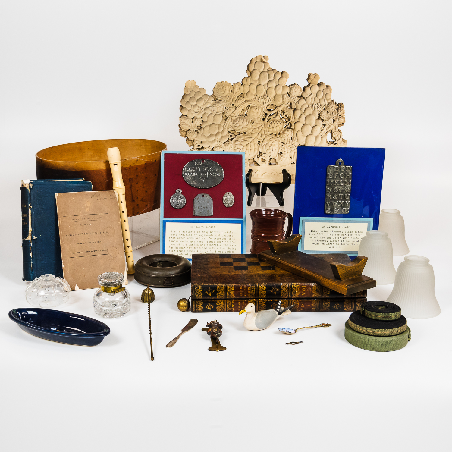 Group of Varied Antique and Vintage Items | Barnebys