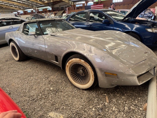 Live & Online ** CLASSIC CAR AUCTION ** closing from 10am Saturday 1st ...