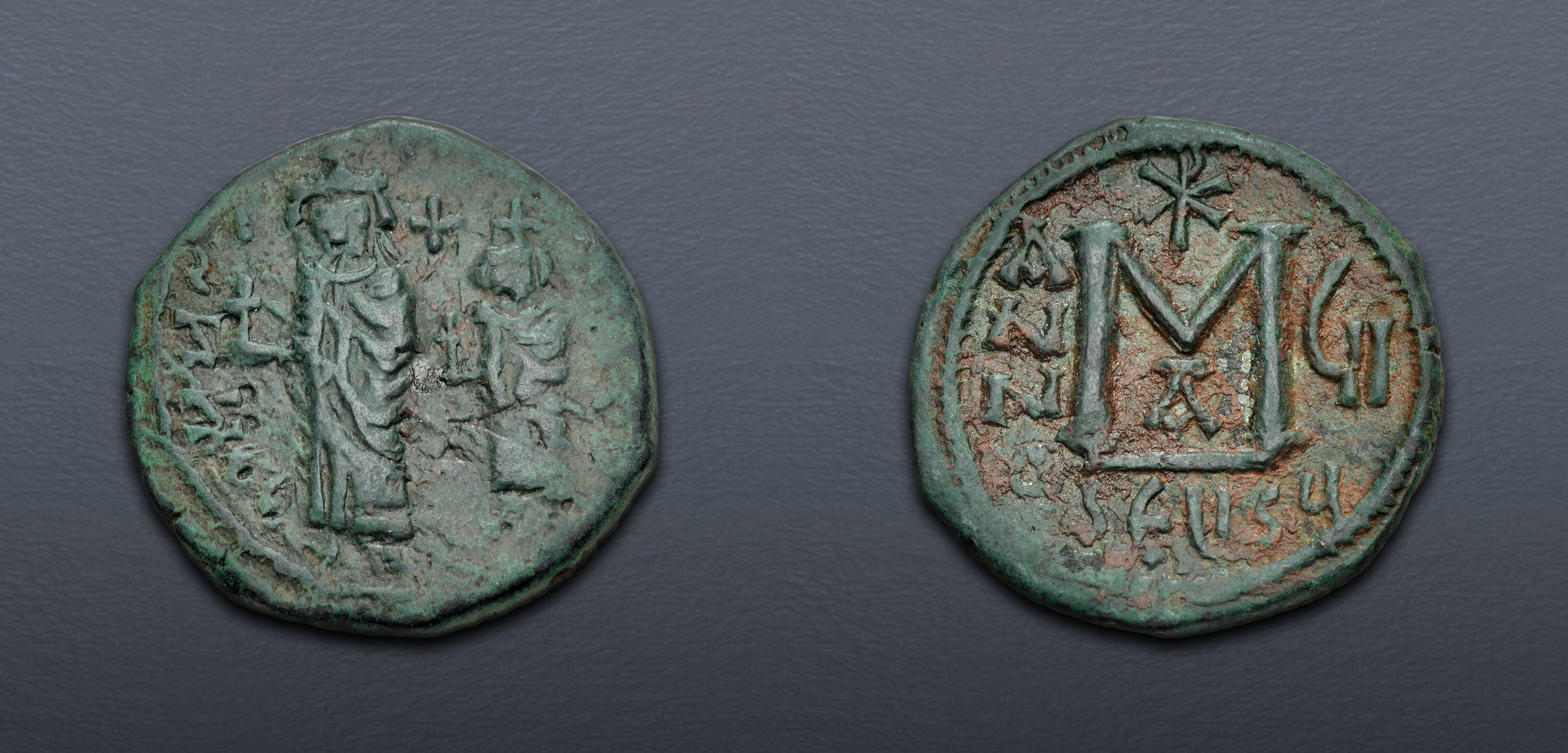 Heraclius, with Heraclius Constantine. 610-641. Æ Follis (26mm, 10.62 g ...