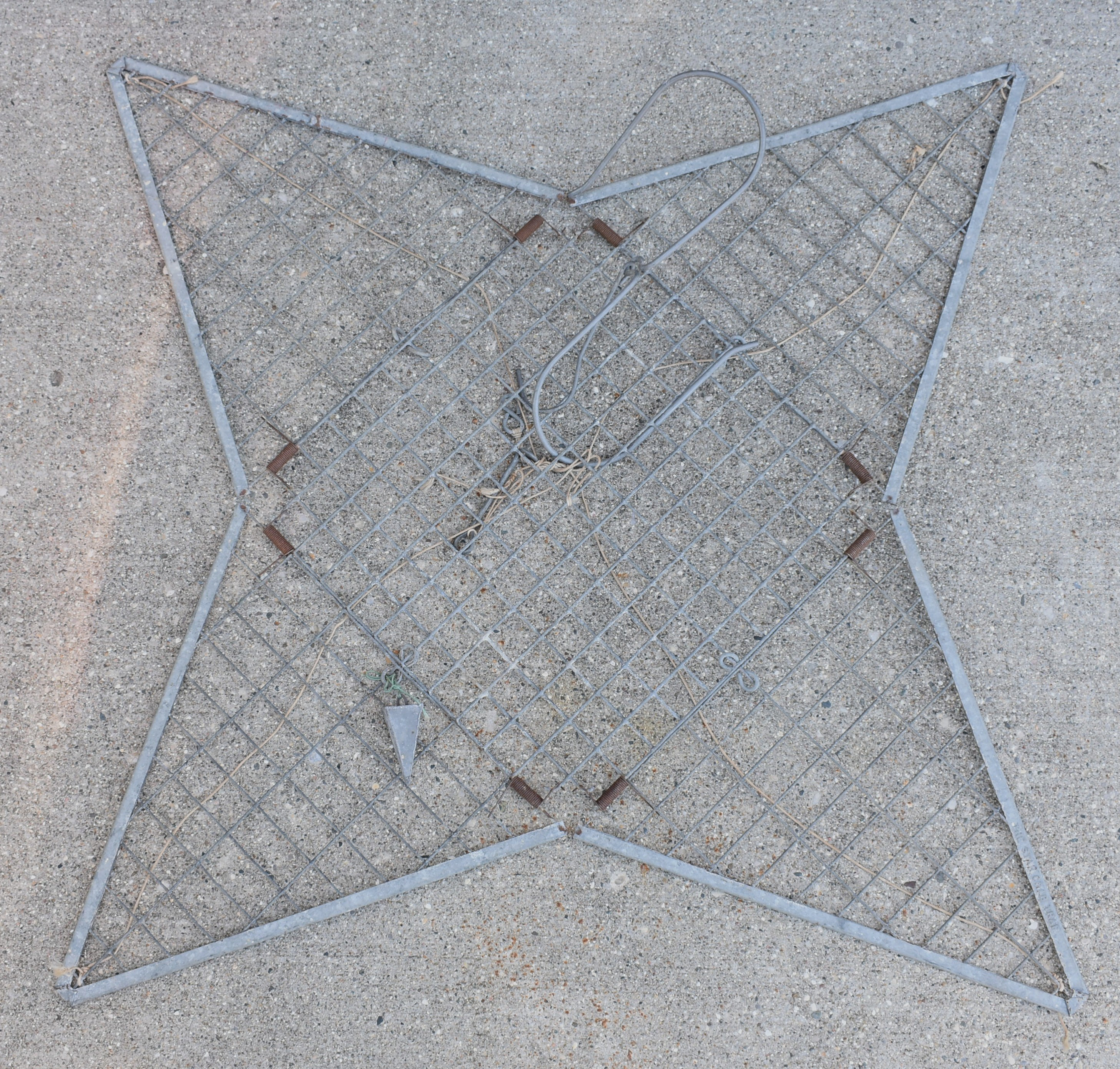 RARE Cuba Specialty Mfg Co. 'The Star Crab Trap' | The Angling Marketplace