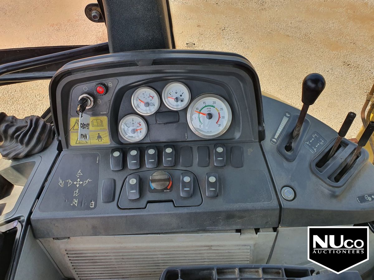 CAT 422E 4X4 TLB | NUco Auctioneers