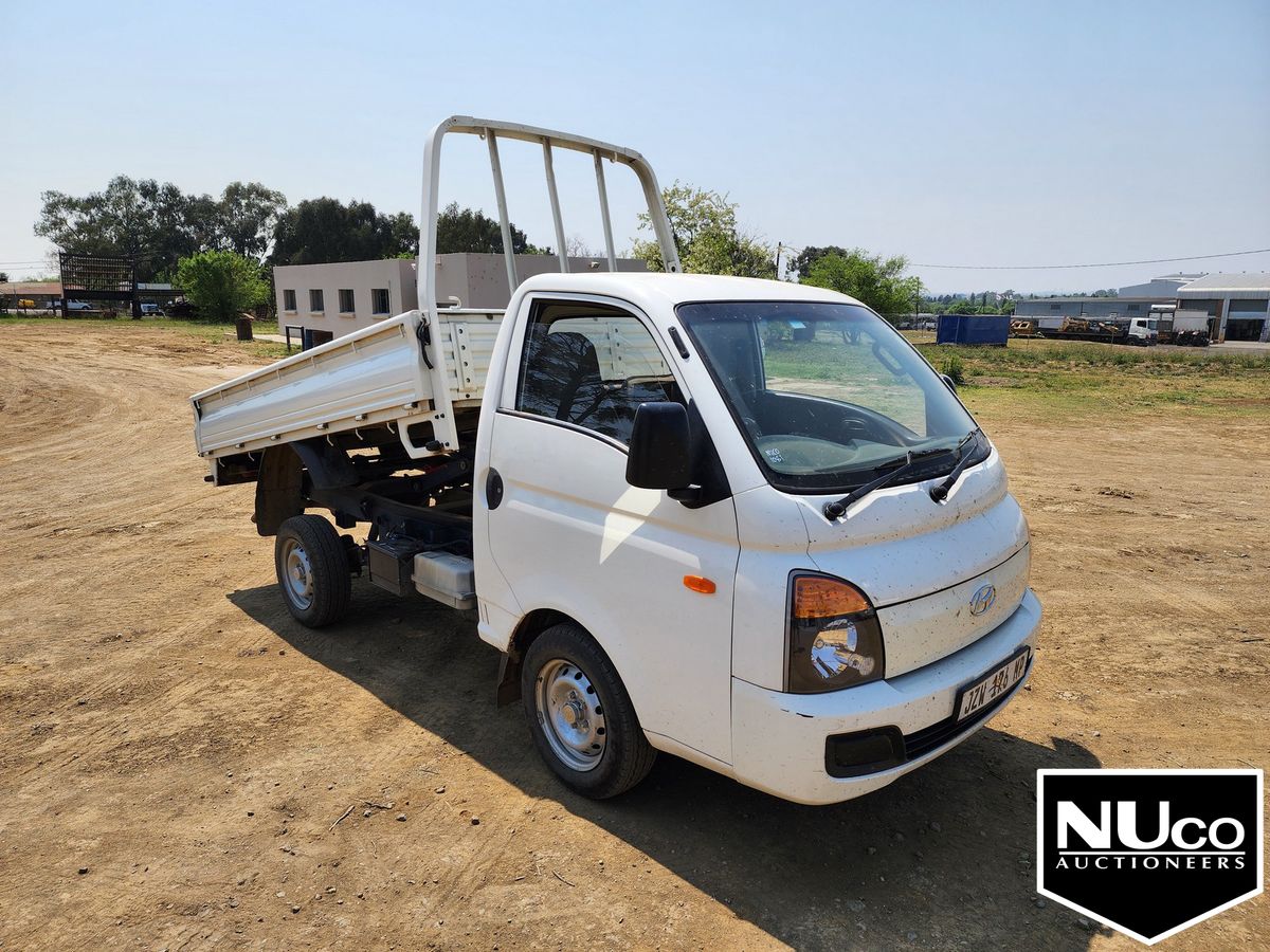 2020 HYUNDAI H100 2.6 DROPSIDE TIPPER LDV | NUco Auctioneers