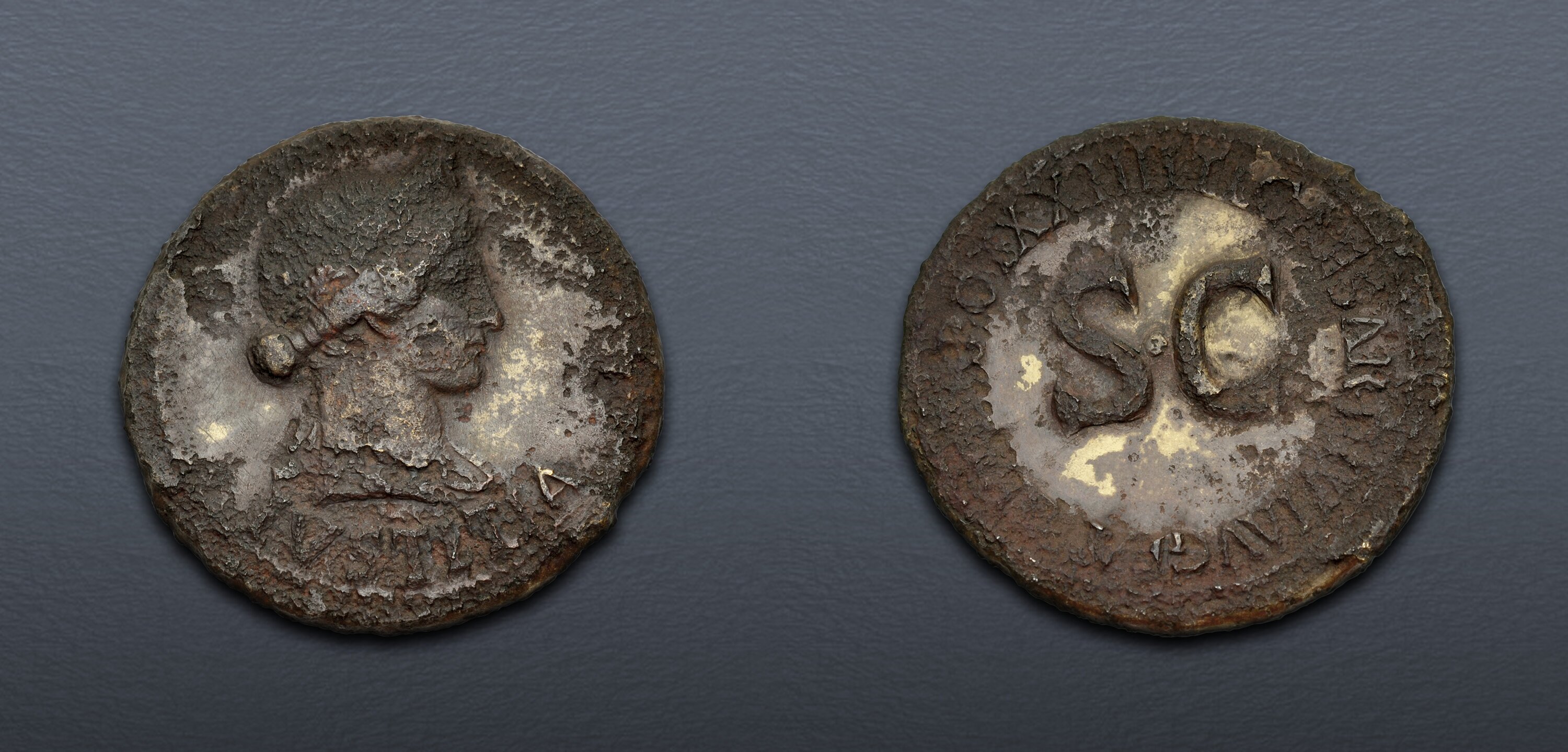Julia Augusta (Livia). Augusta, AD 14-29. Æ Dupondius (30mm, 12.45 g ...