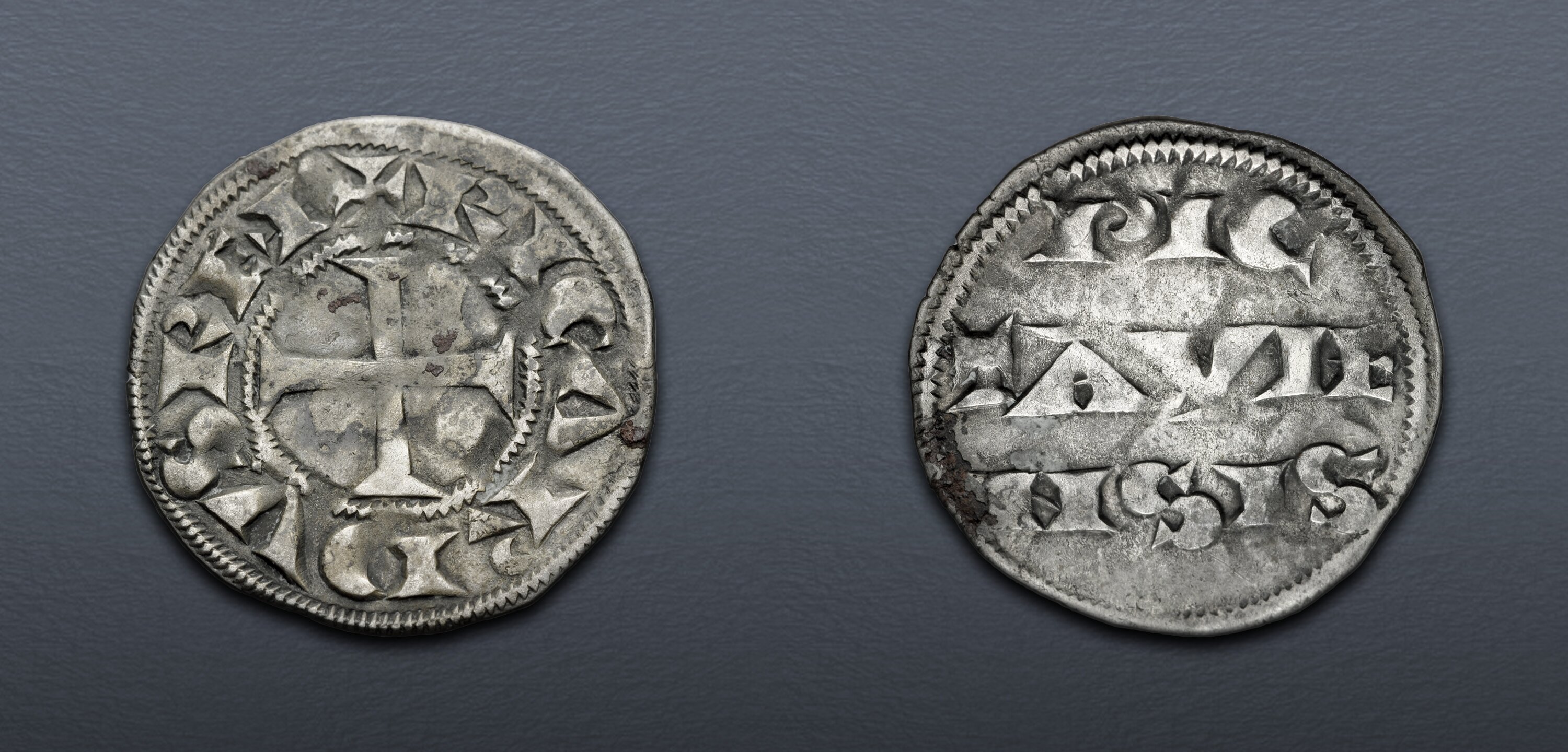 ANGLO-GALLIC. Richard I. 1189-1199. AR Denier (18mm, 0.95 g, 5h ...