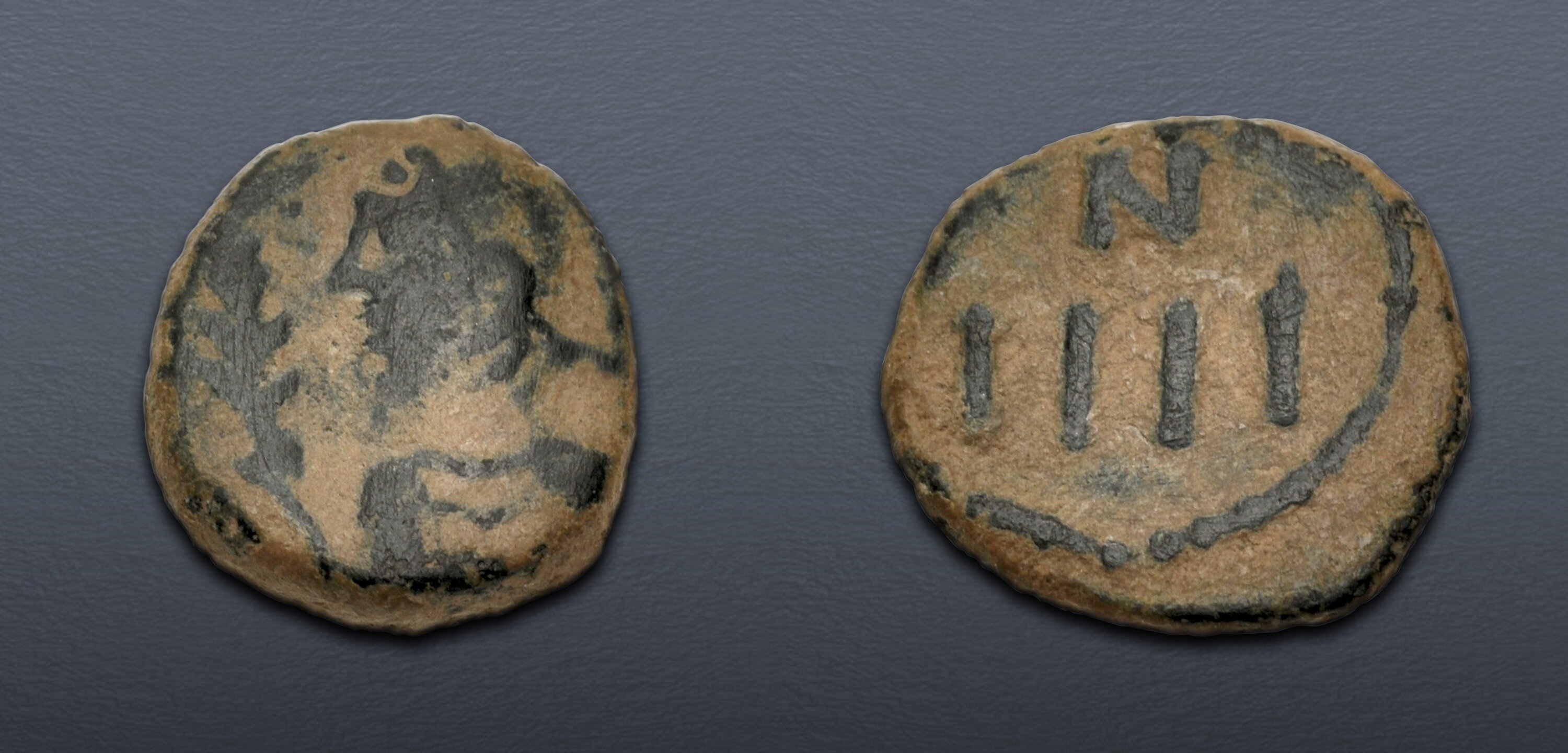 VANDALS. Municipal coinage of Carthage. Circa 480-533. Æ 4 Nummi (10mm ...