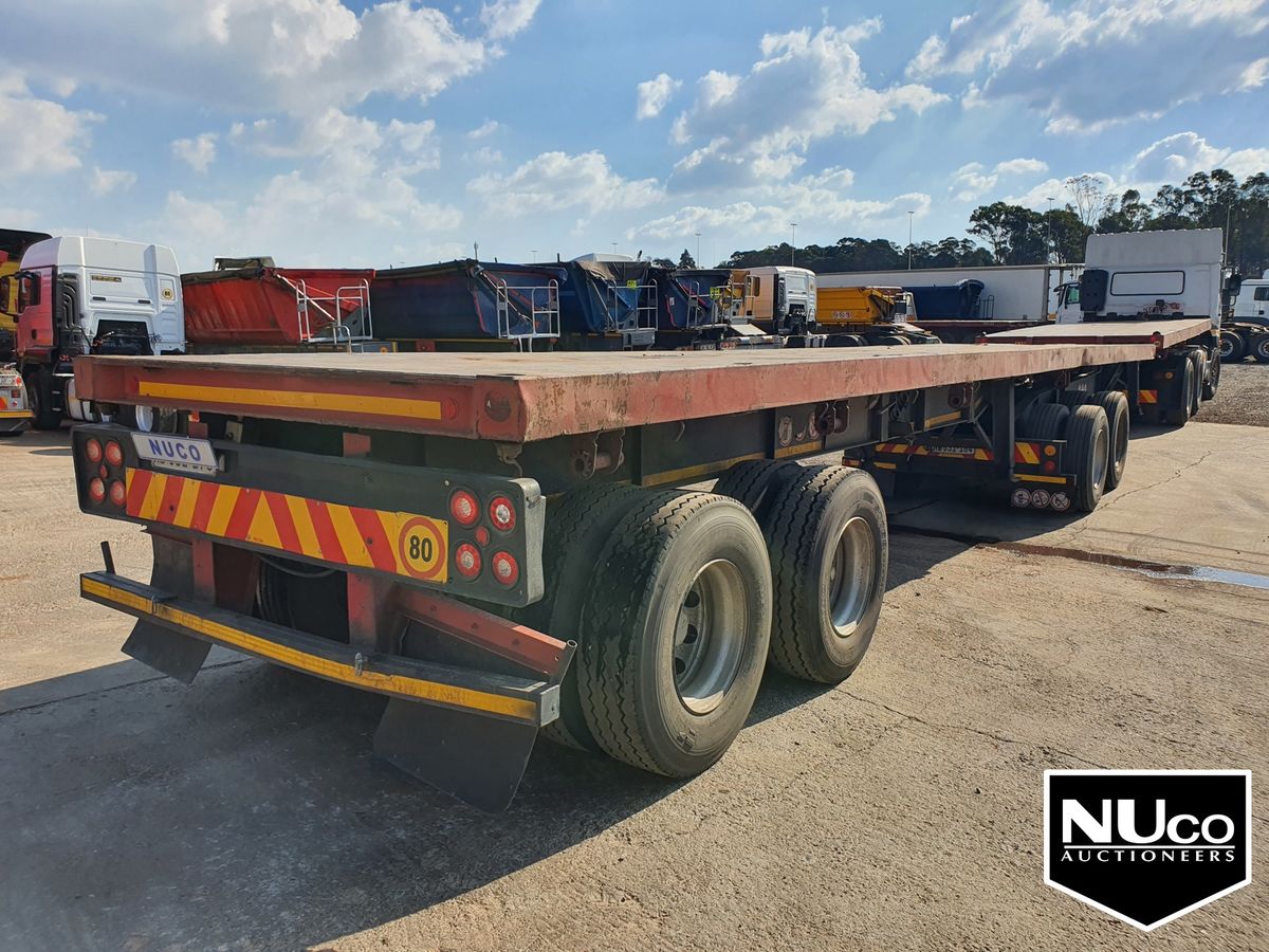 HENRED FRUEHAUF DOUBLE AXLE FLATDECK LINK TRAILER WITH CONTAINER LOCKS ...