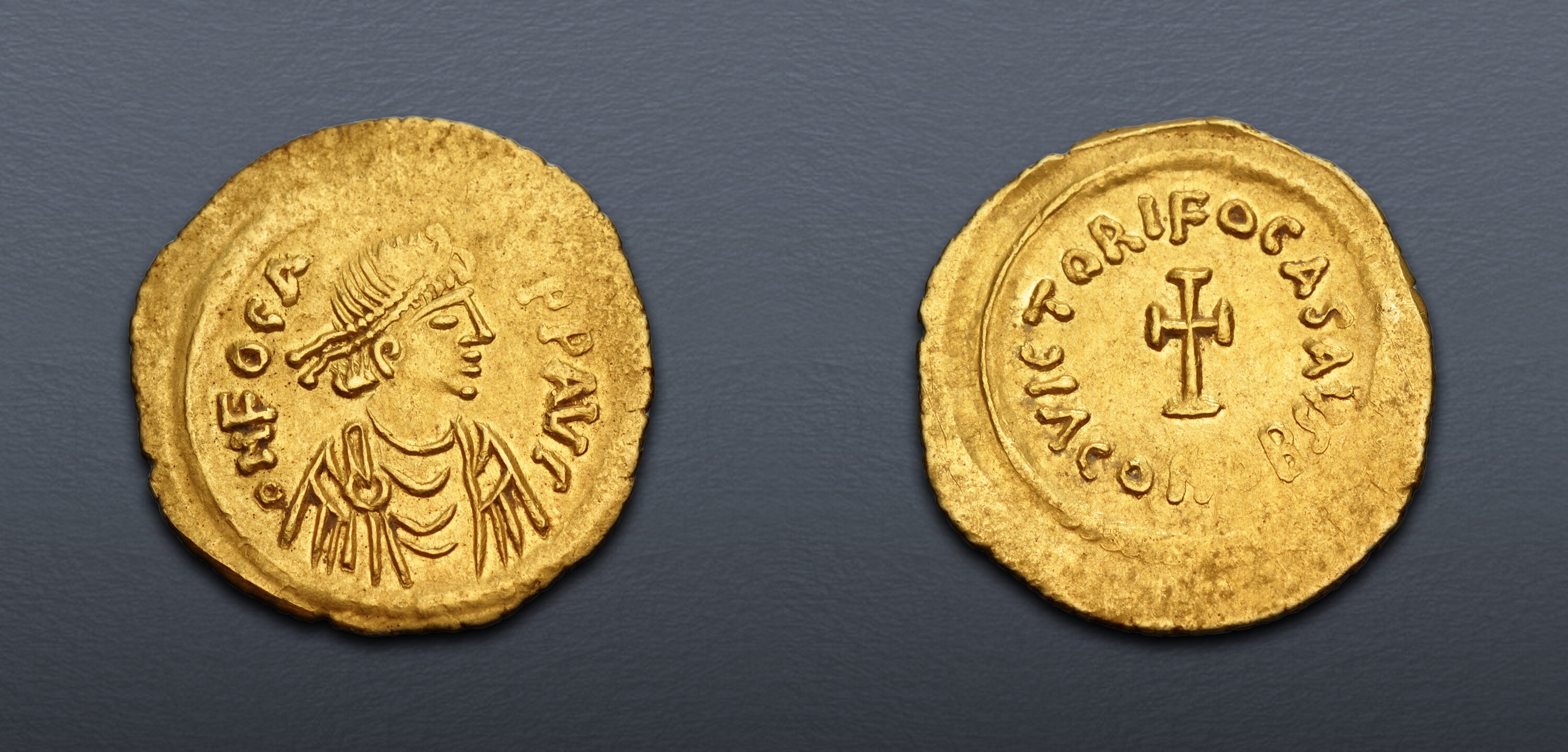 Phocas. 602-610. AV Tremissis (15mm, 1.42 g, 6h). Constantinople mint ...