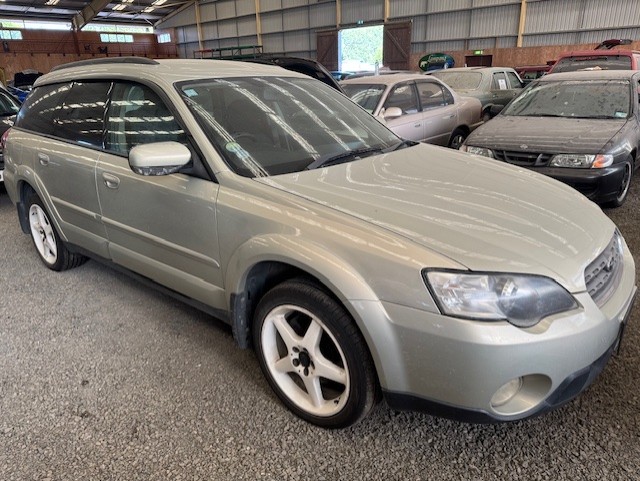 Live & Online ** CLASSIC CAR AUCTION ** closing from 10am Saturday 1st ...