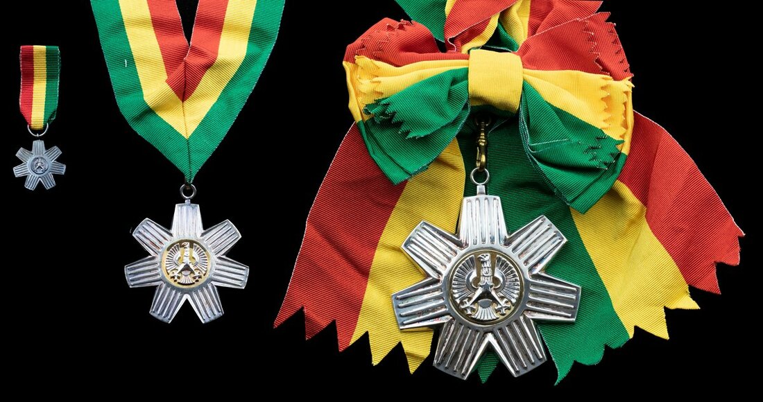 Ghana, Republic, Order of the Star of Ghana, Member's set of Insignia ...