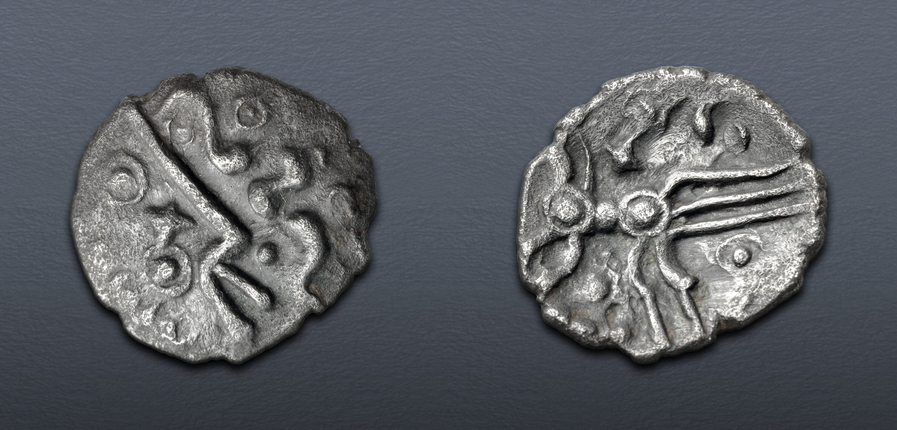 CELTIC, Dobunni. Uninscribed. Circa 50-20 BC. AR Unit (16mm, 0.78 g ...