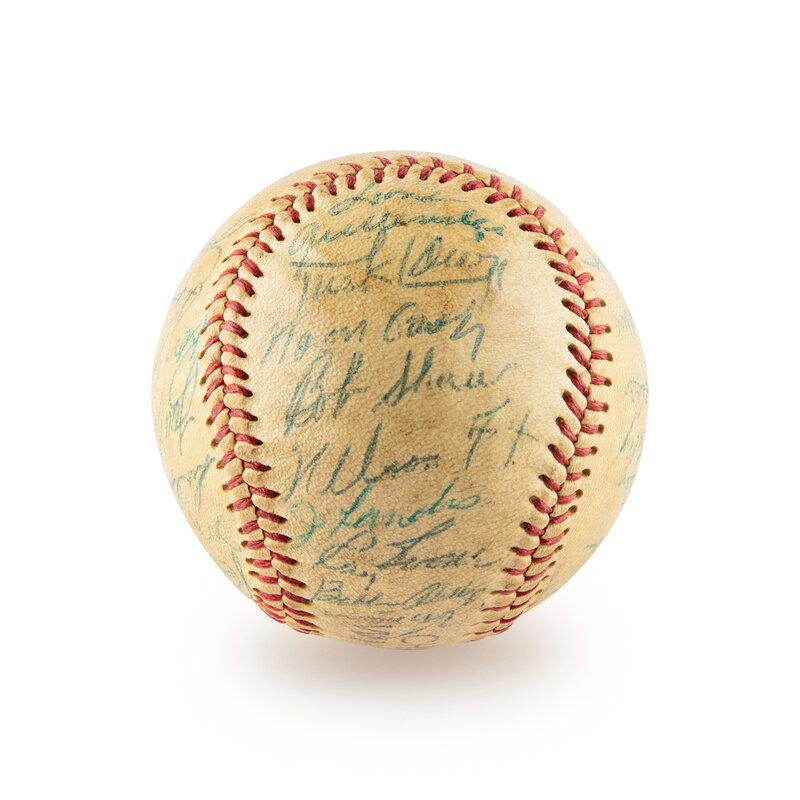 A 1958 Chicago White Sox Team Signed Autograph Baseball Including ...