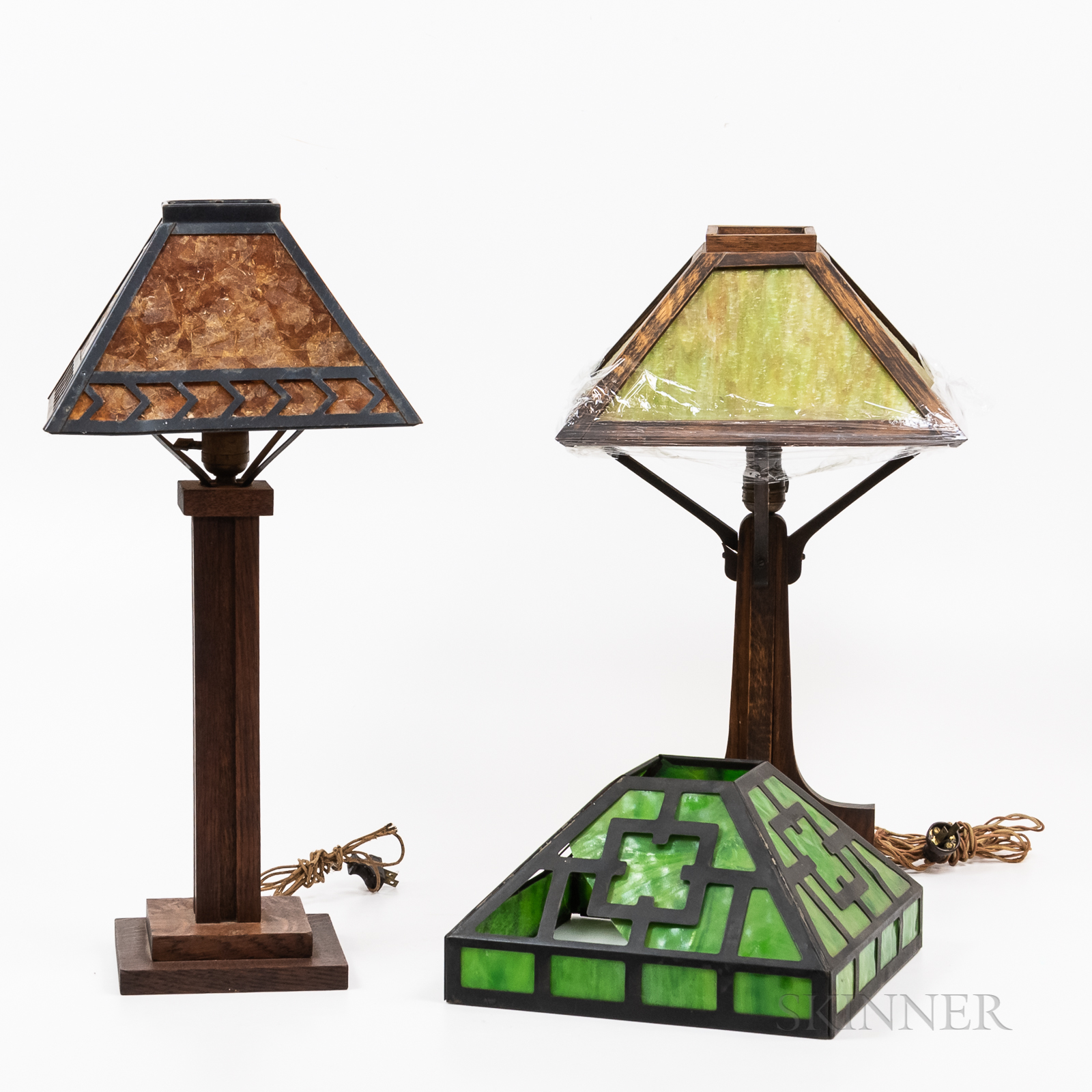 Two Mission-style Table Lamps and a Mission-style Shade | Barnebys
