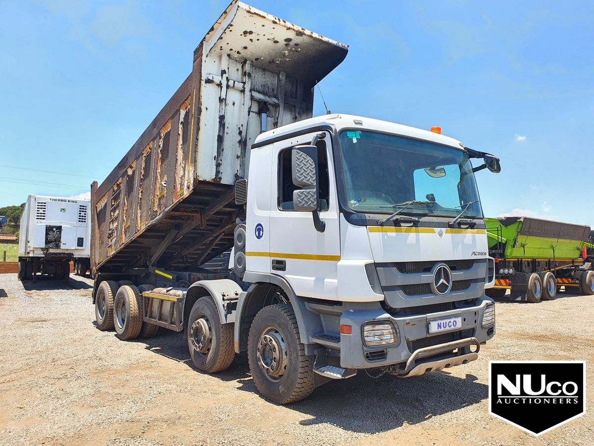 MERCEDES BENZ ACTROS TWINSTEER 20M3 TIPPER TRUCK | NUco Auctioneers