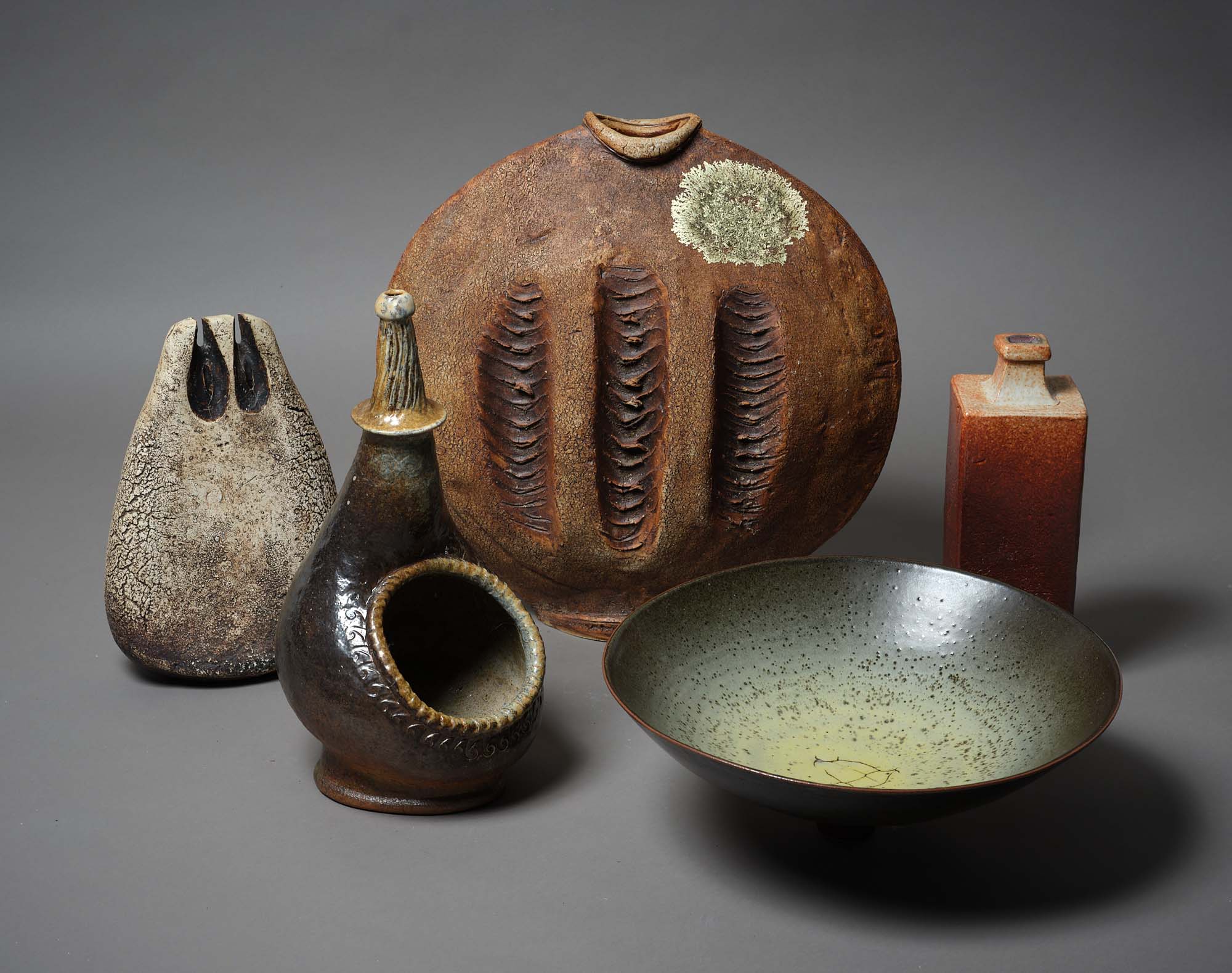 202 The Rae and Peter Aimer Studio Pottery Collection | Art + Object