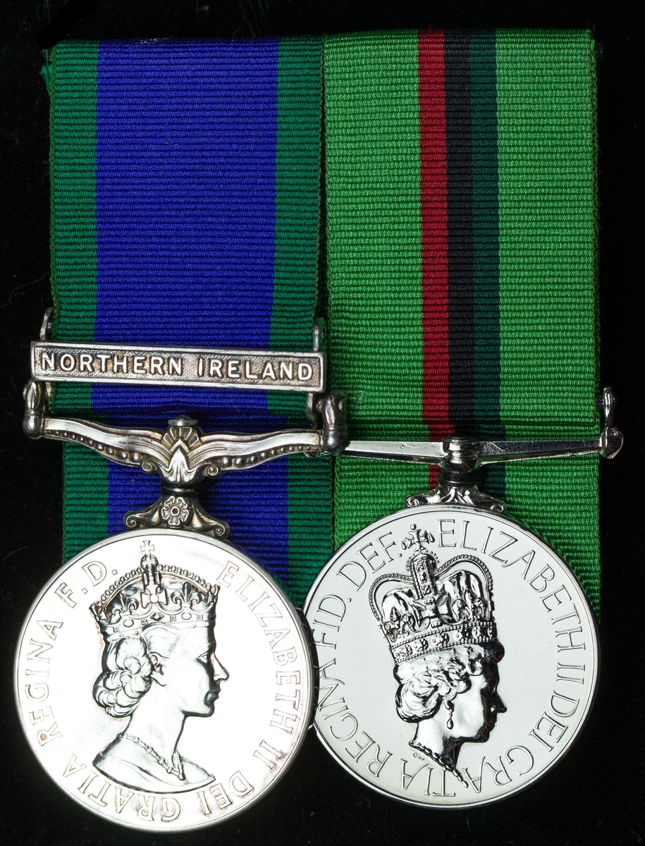 Pair: Private S. C. Scott, Ulster Defence Regiment General Service ...
