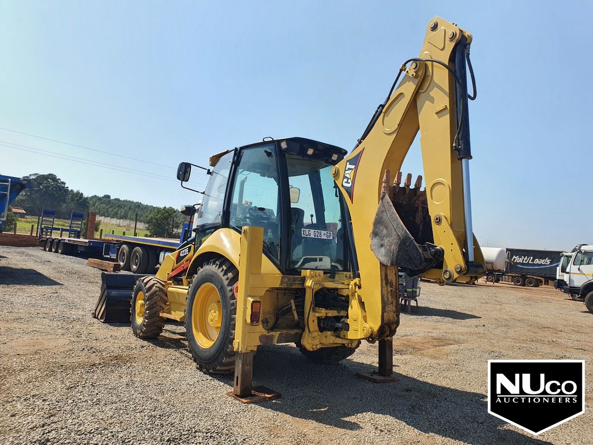 CAT 422E 4X4 TLB | NUco Auctioneers