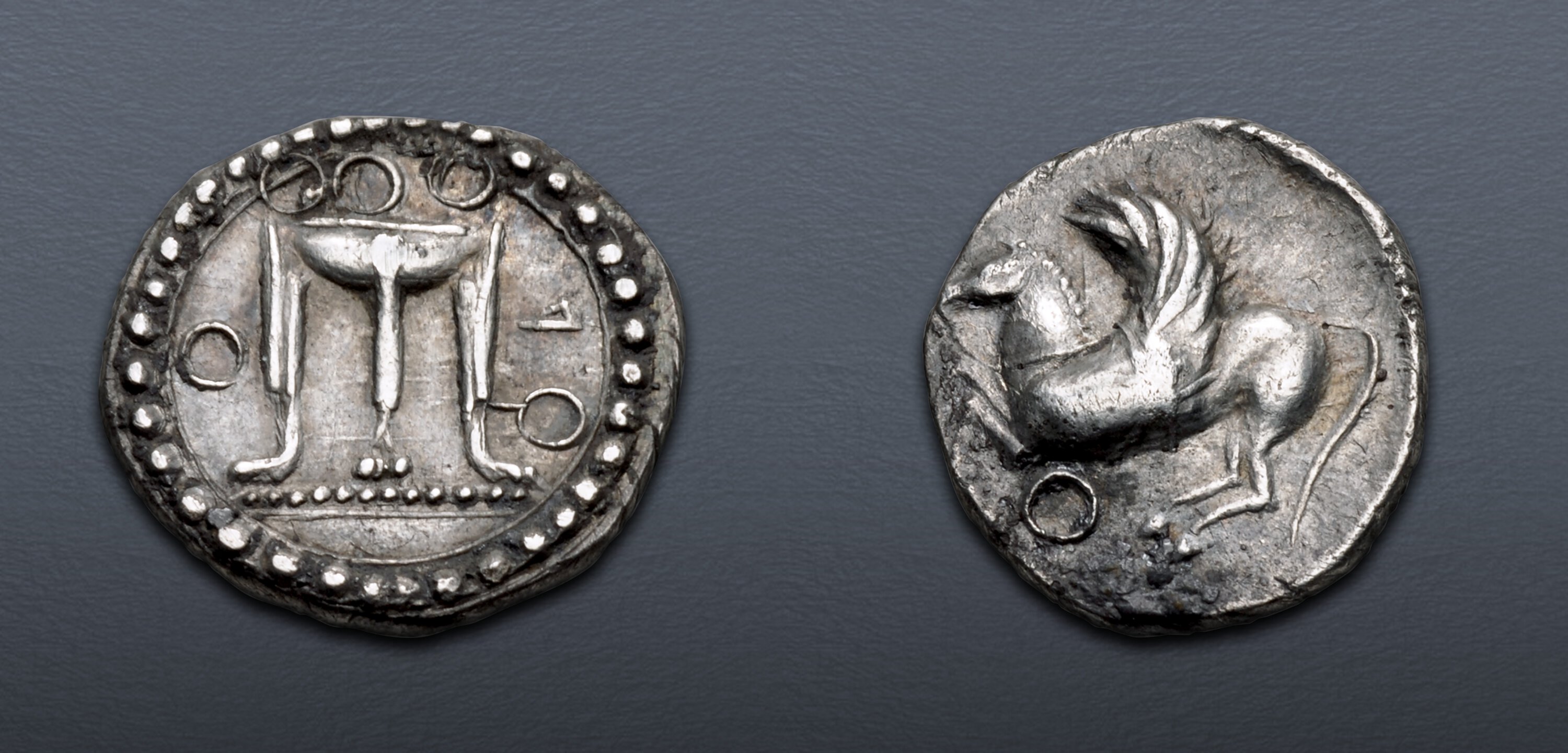 BRUTTIUM, Kroton. Circa 430-420 BC. AR Triobol (12.5mm, 1.24 g, 9h ...