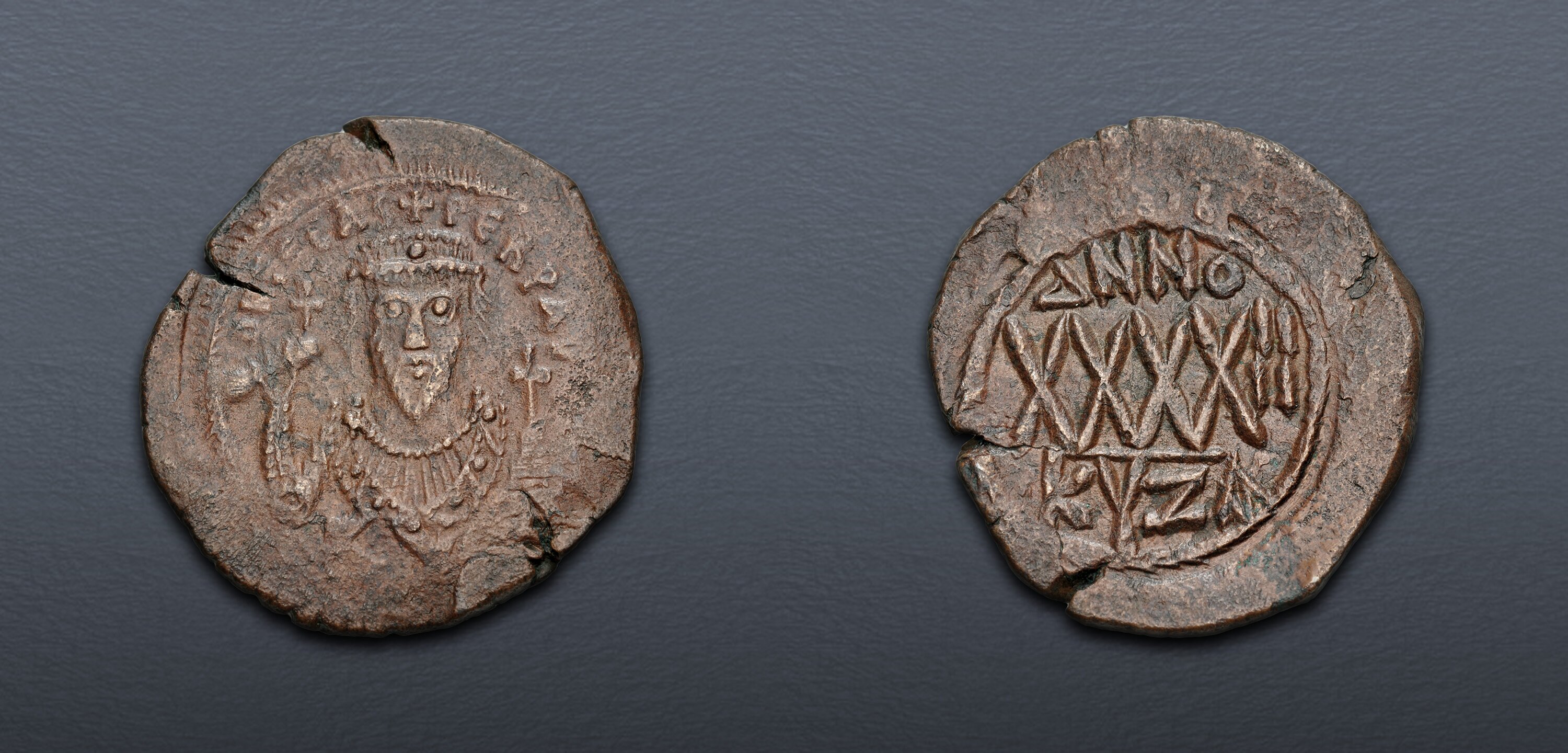 Phocas. 602-610. Æ Follis (30.5mm, 11.23 g, 6h). Cyzicus mint, 1st ...