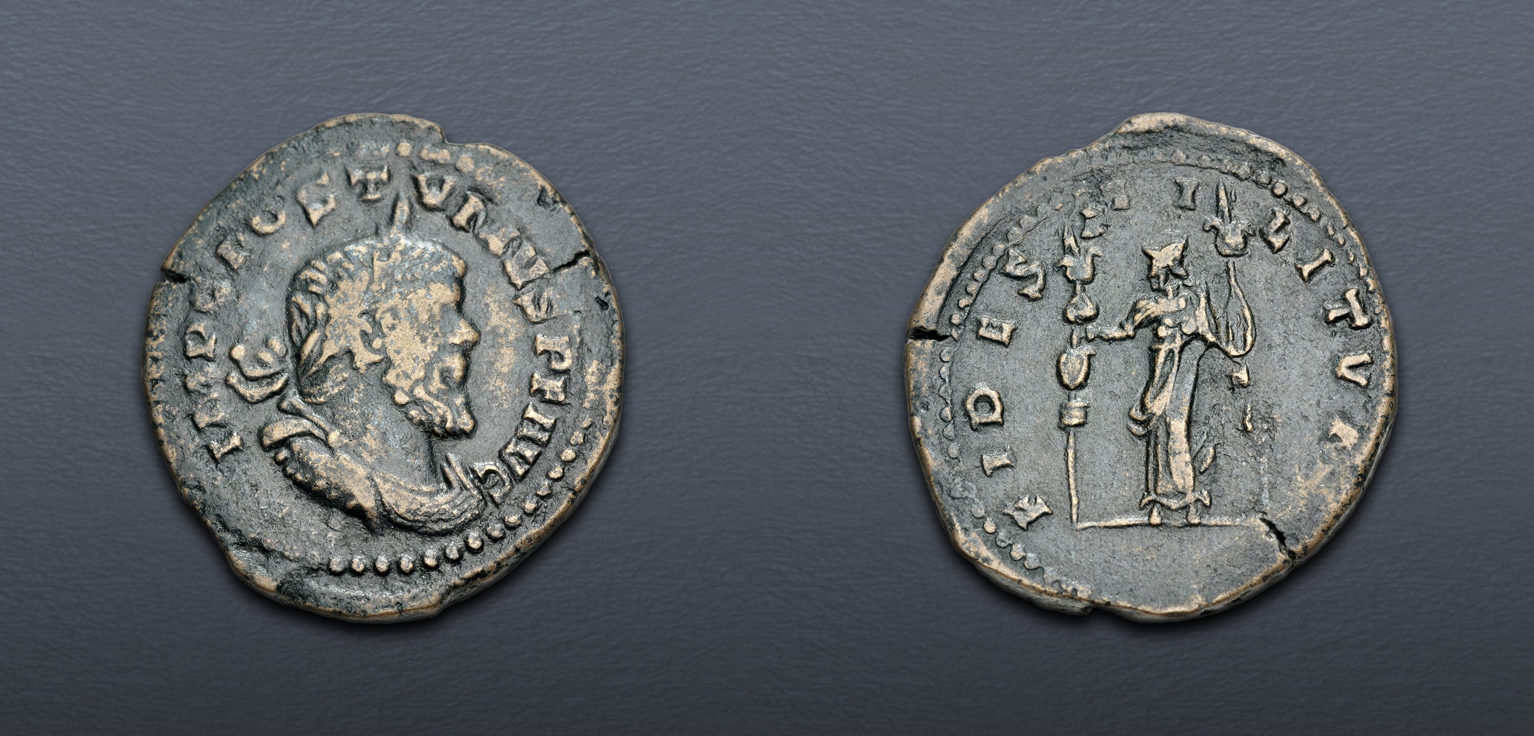 Postumus. Romano-Gallic Emperor, AD 260-269. Æ Sestertius (30mm, 18.44 ...