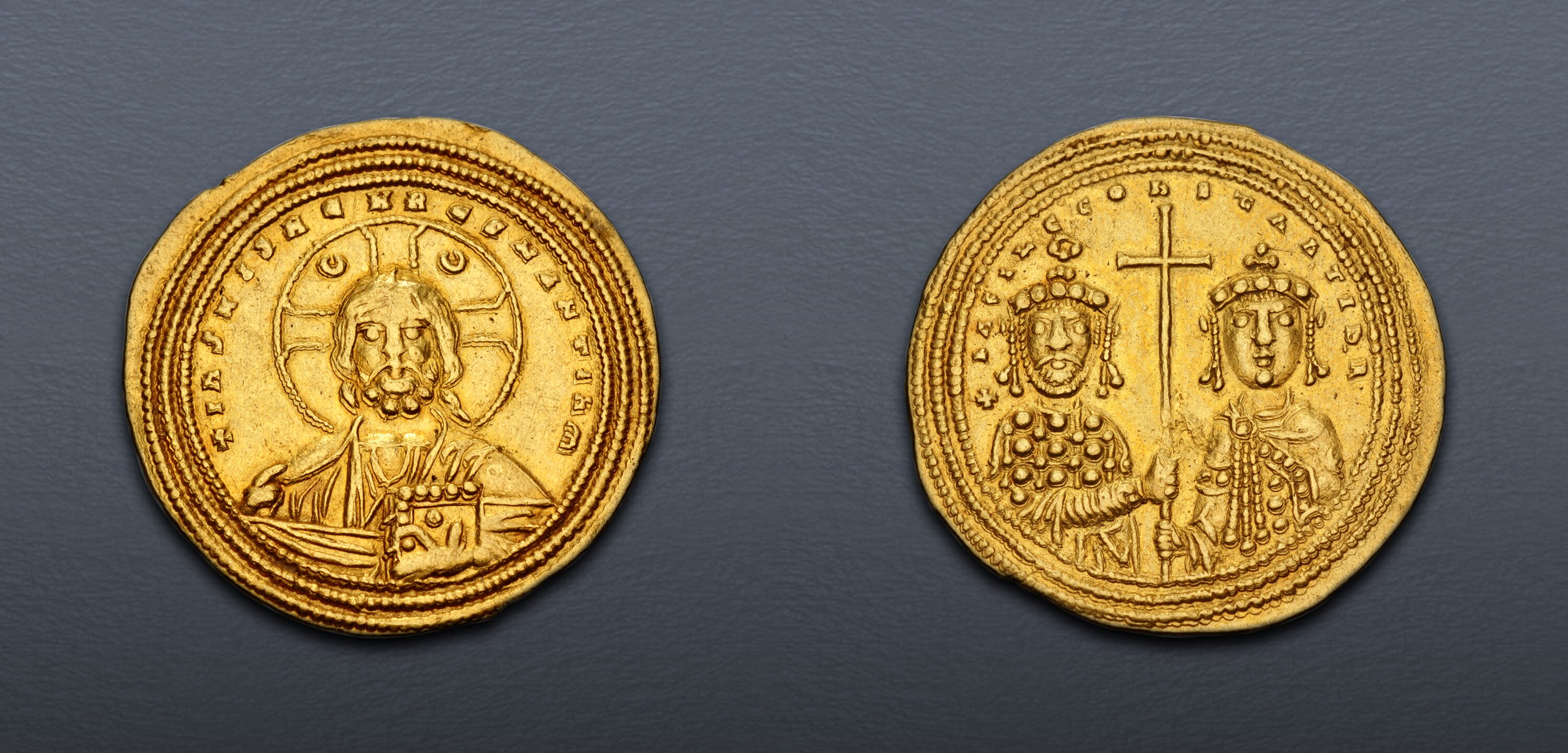 Basil II Bulgaroktonos, with Constantine VIII. 976-1025. AV Histamenon ...