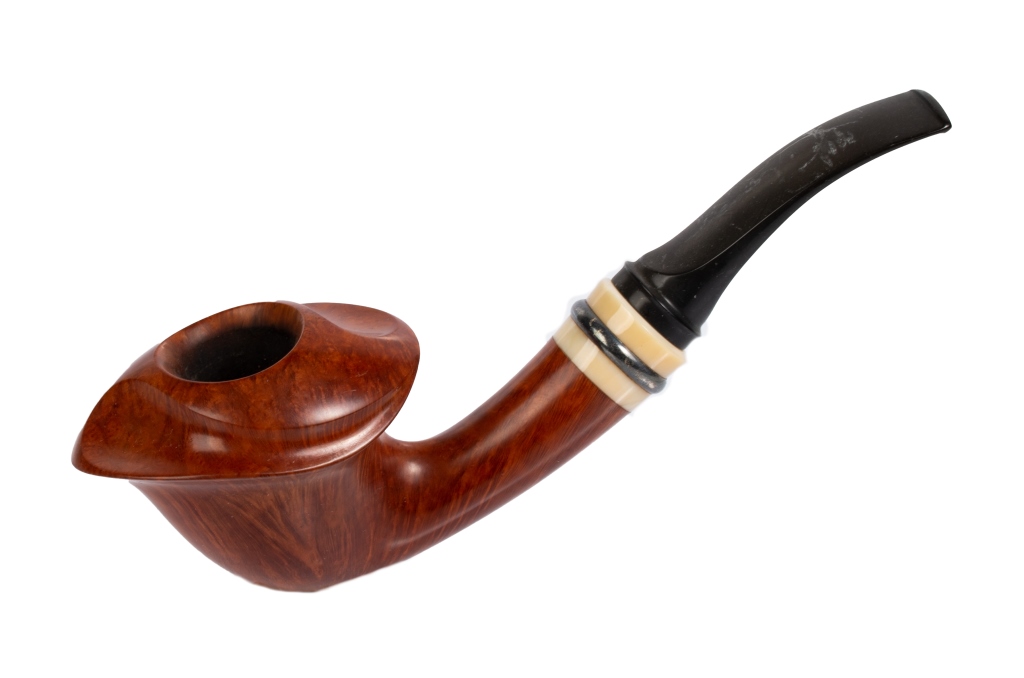 T. Arita Freehand Fleur Estate Pipe | Barnebys