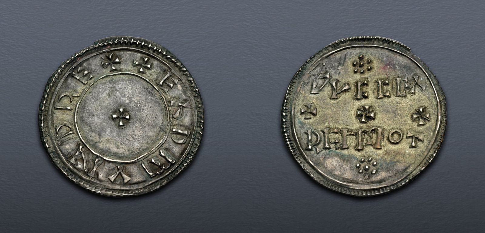 ANGLO-SAXON, Kings of Wessex. Eadmund. 939-946. AR Penny (22mm, 1.43 g, 9h). Horizontal-Rosette ...