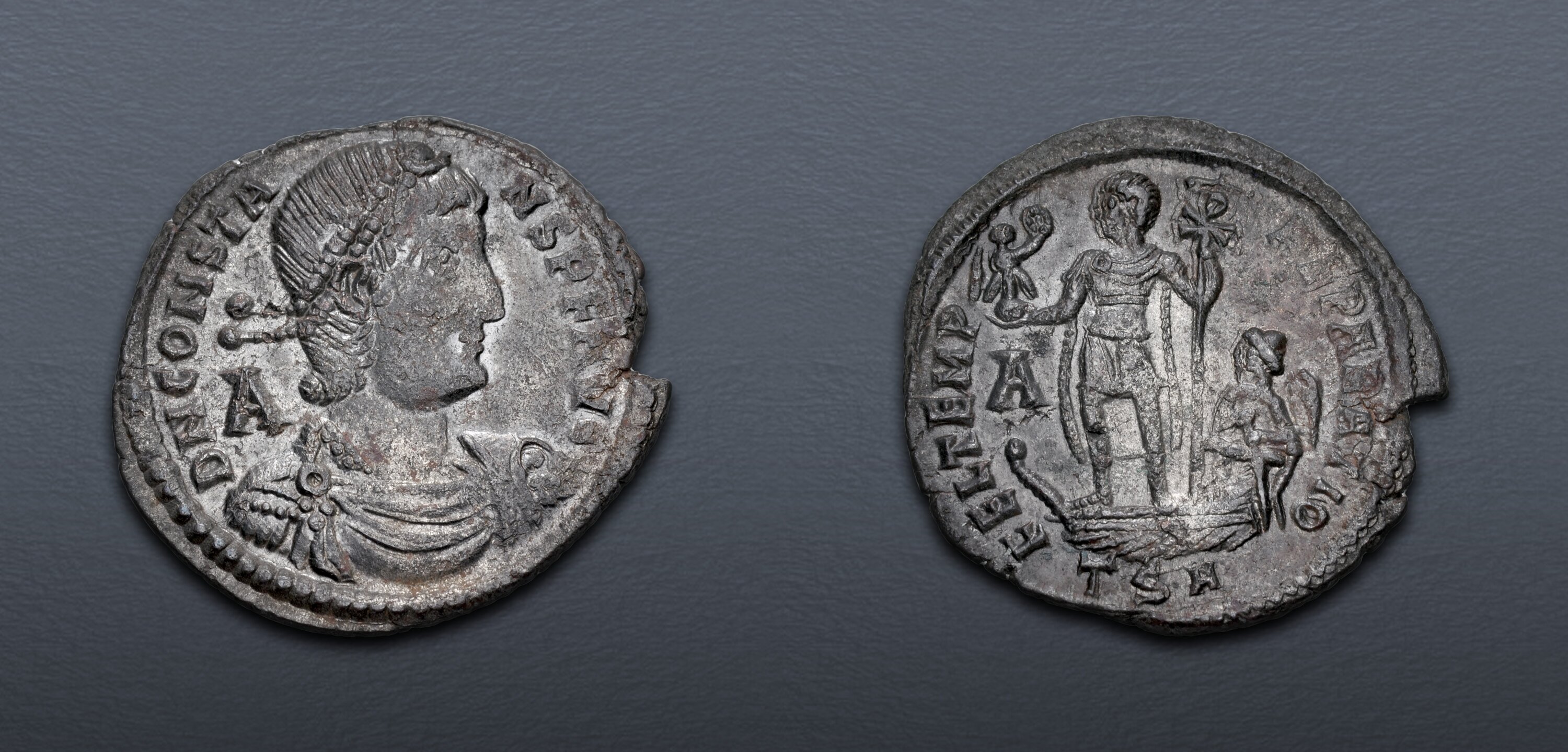 Constans. AD 337-350. Æ (22mm, 4.19 g, 6h). Thessalonica mint, 1st ...